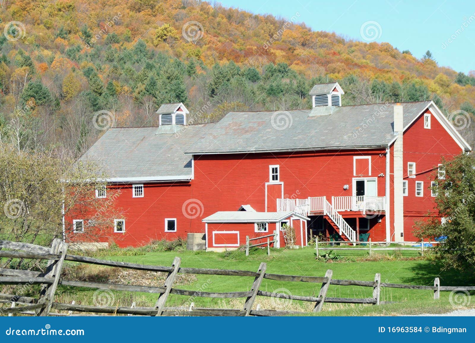 Vermont Farm stock photo. Image of agricultural, building - 16963584