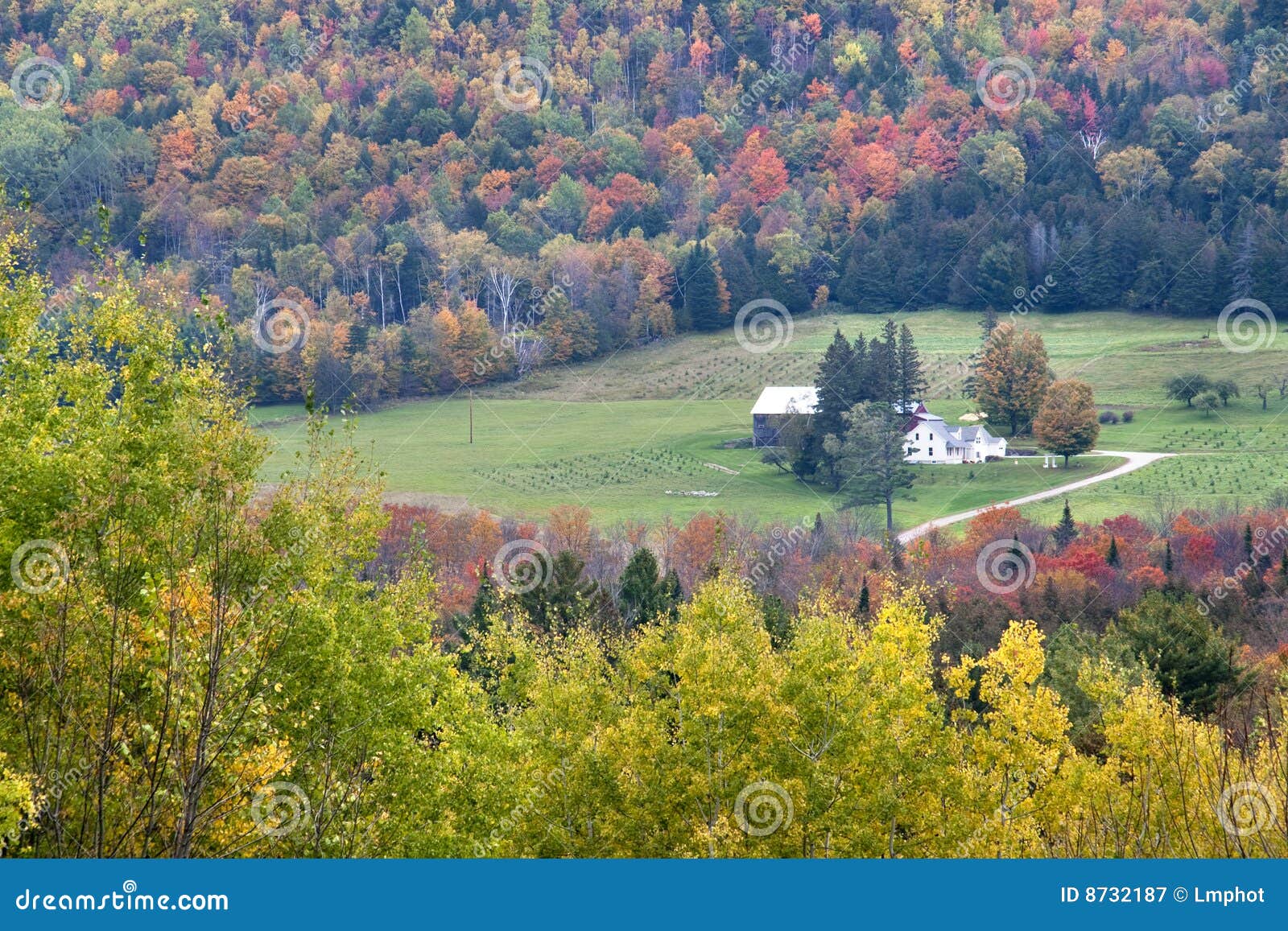 Vermont Farm and Foliage stock image. Image of valley - 8732187