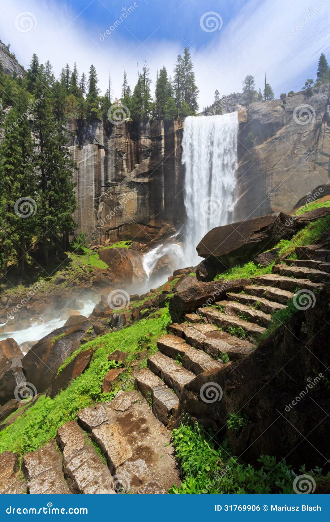 Vernal Fall stock photo. Image of fall, falls, misty - 31769906