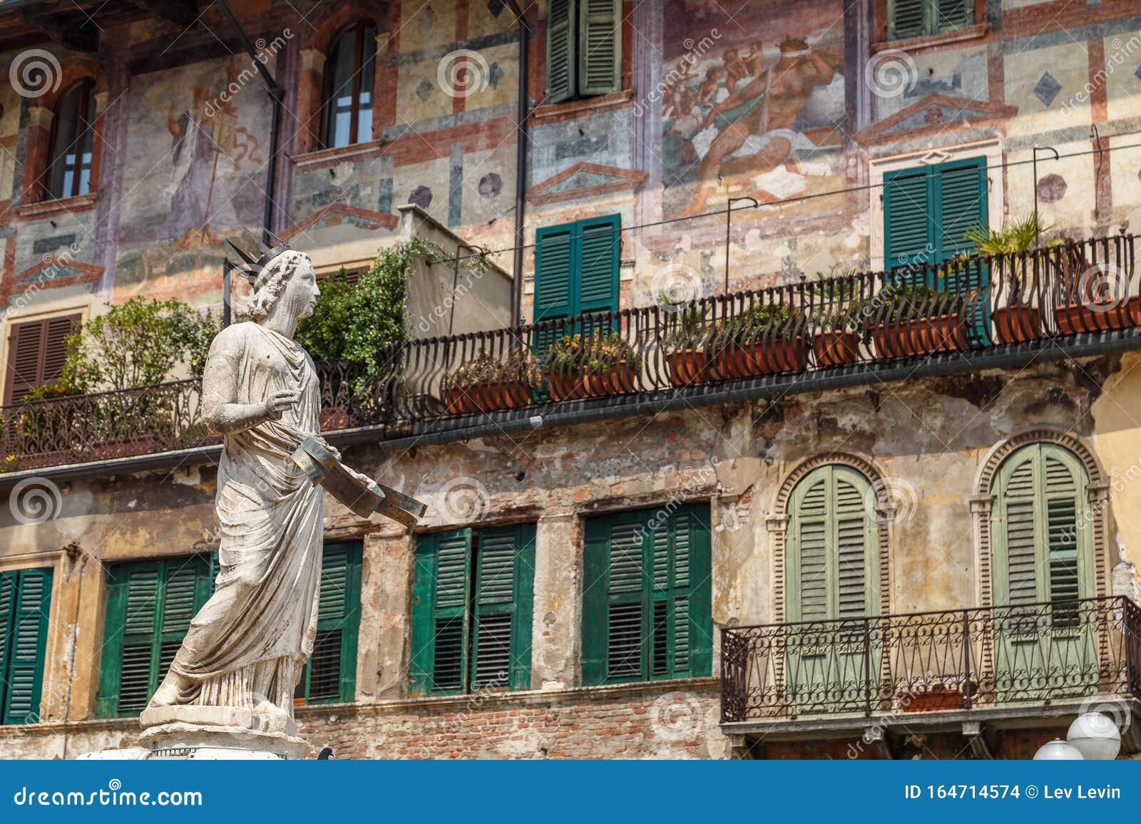 Typical Corner in the Historic Centre of Verona, Italy Editorial Stock ...