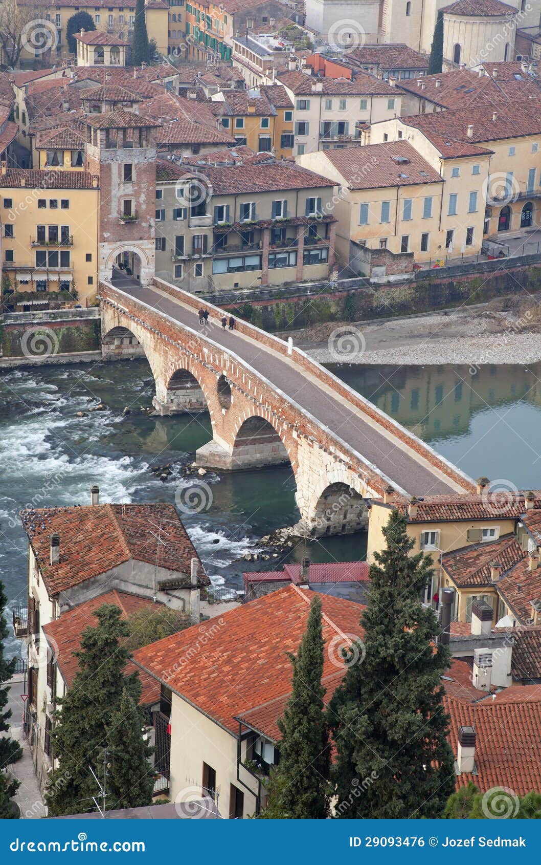 Verona - Pietra bridge stock photo. Image of veneto, adige - 29093476