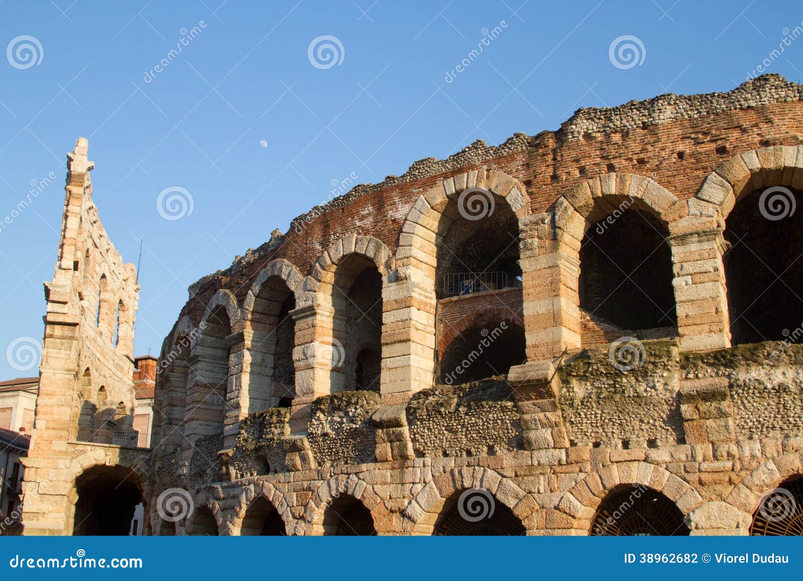 Verona Roman Arena arkivfoto. Bild av liggande, verona - 38962682
