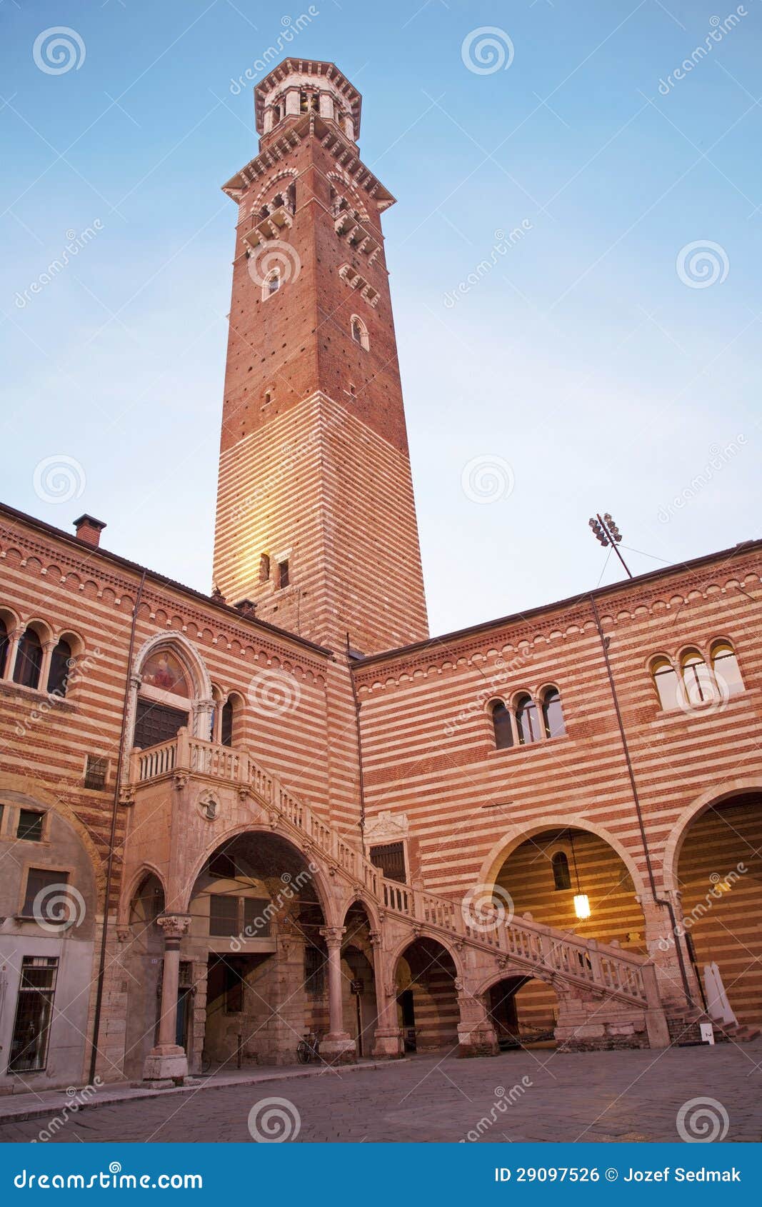 Verona - Torre Dei Lamberti Stock Photo - Image of dusk, architecture ...