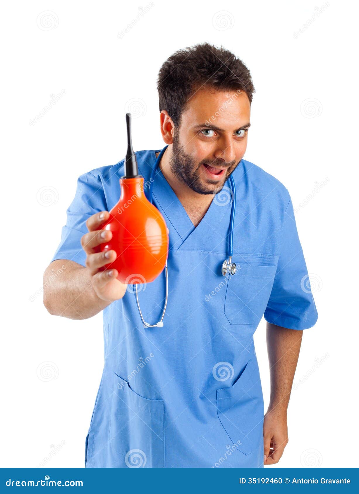 Verpleger met clyster stock foto. Image of medisch, bachelor - 35192460