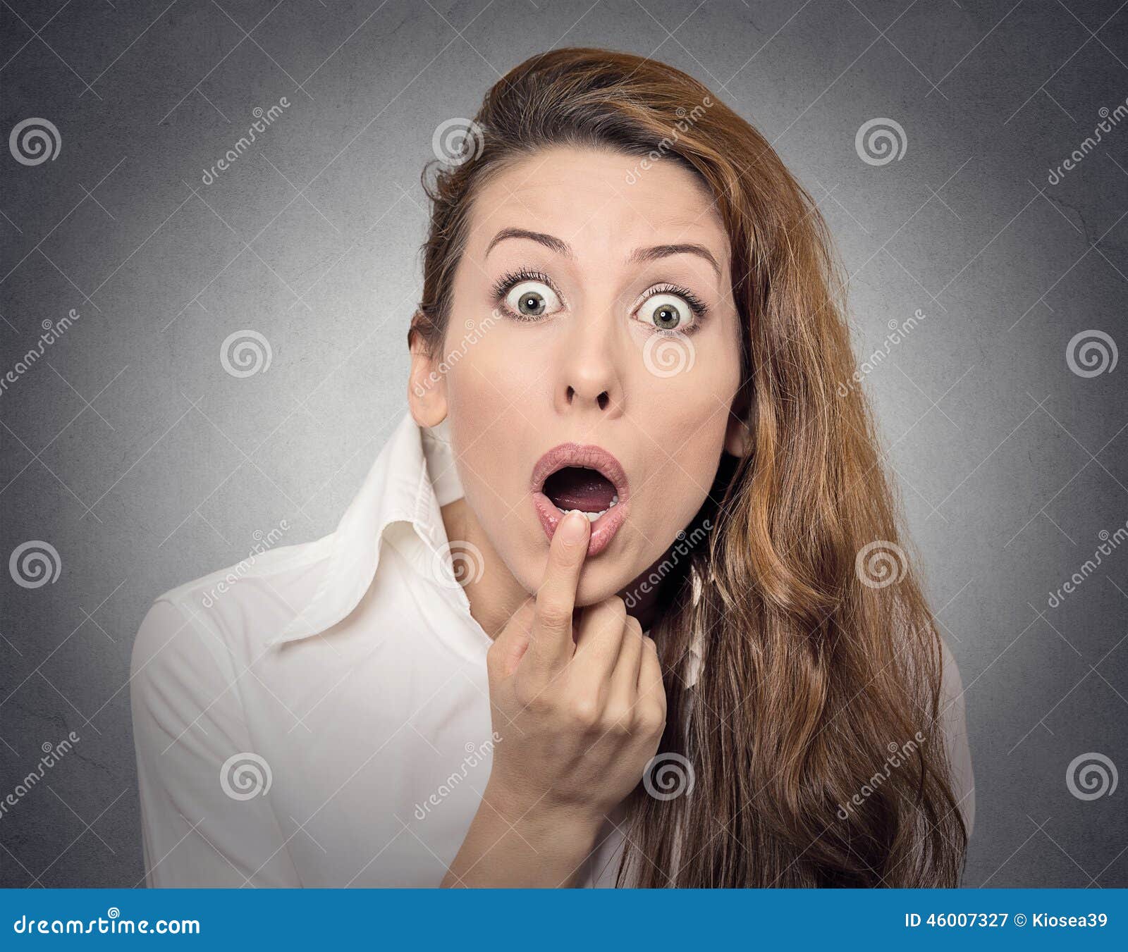Verrassing verbaasde vrouw stock afbeelding. Image of kans - 46007327