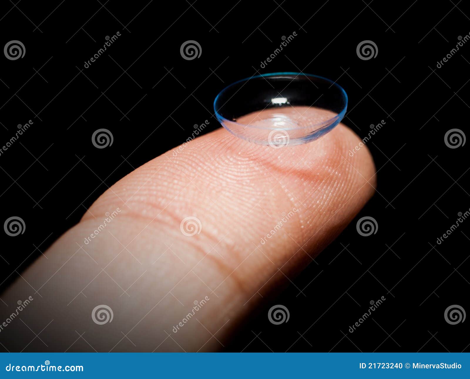 Verre de contact photo stock. Image du près, oeil, rectification - 21723240