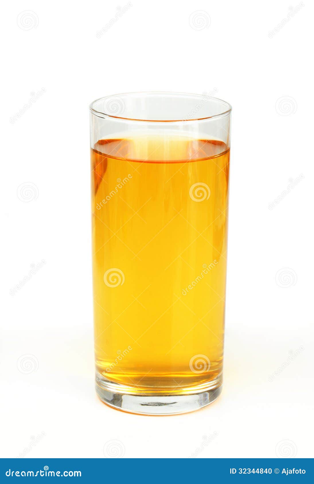 Verre de jus de pomme photo stock. Image du thé, froid - 32344840