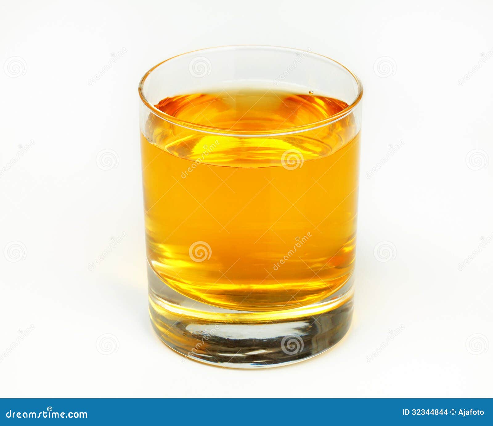 Verre de jus de pomme photo stock. Image du transparence - 32344844