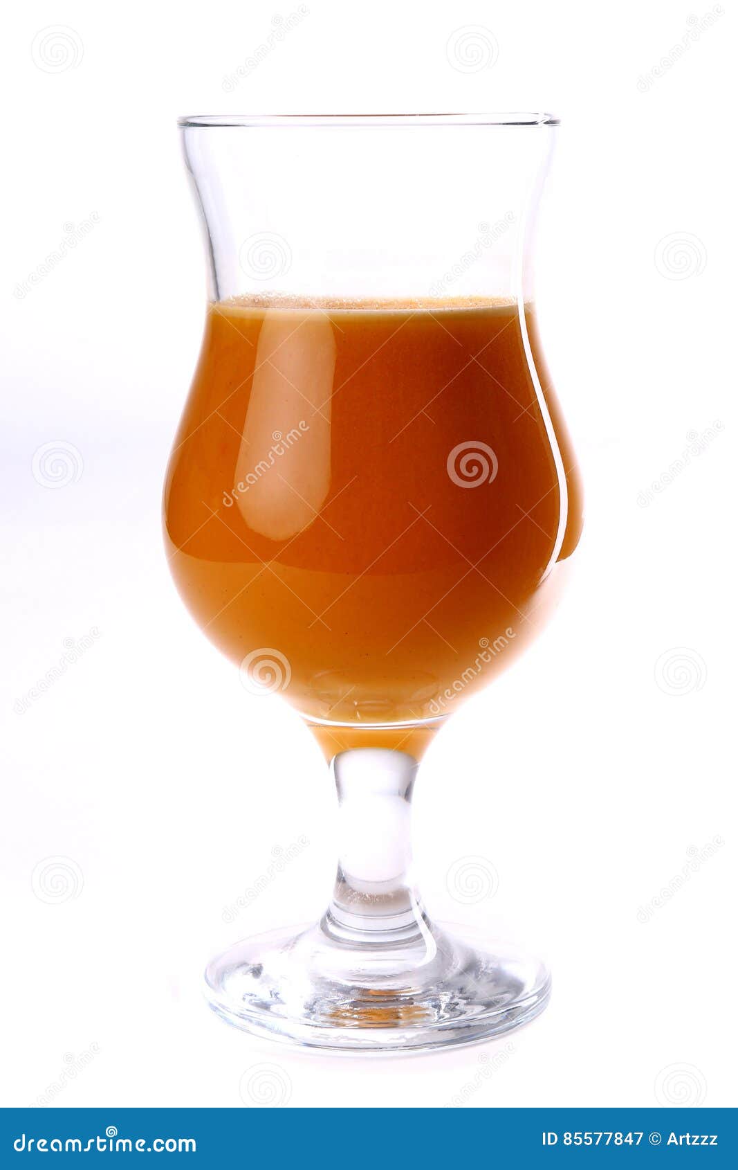Verre du jus brun image stock. Image du frais, cuvette - 85577847