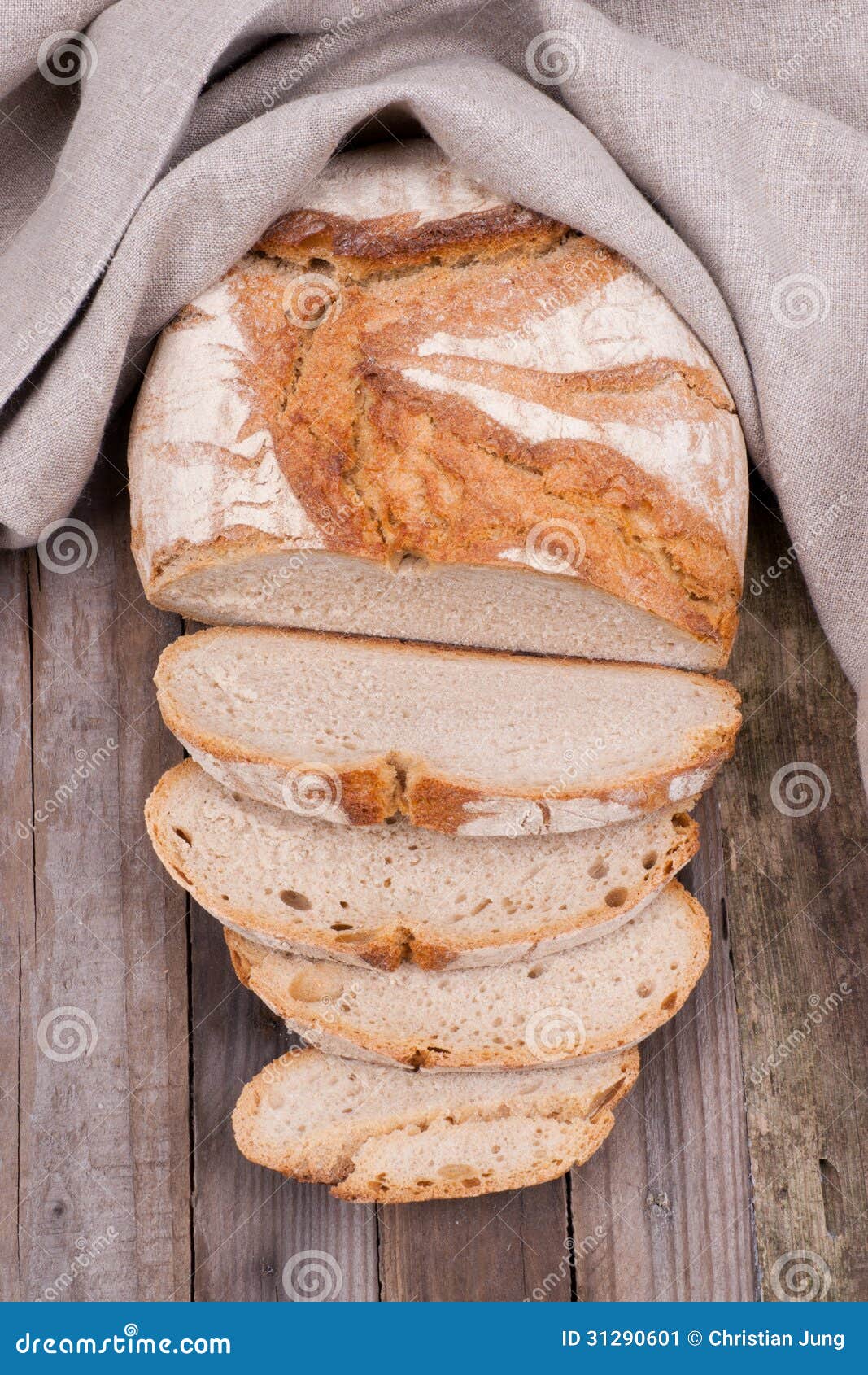 Vers brood stock afbeelding. Image of graangewassen, brood - 31290601