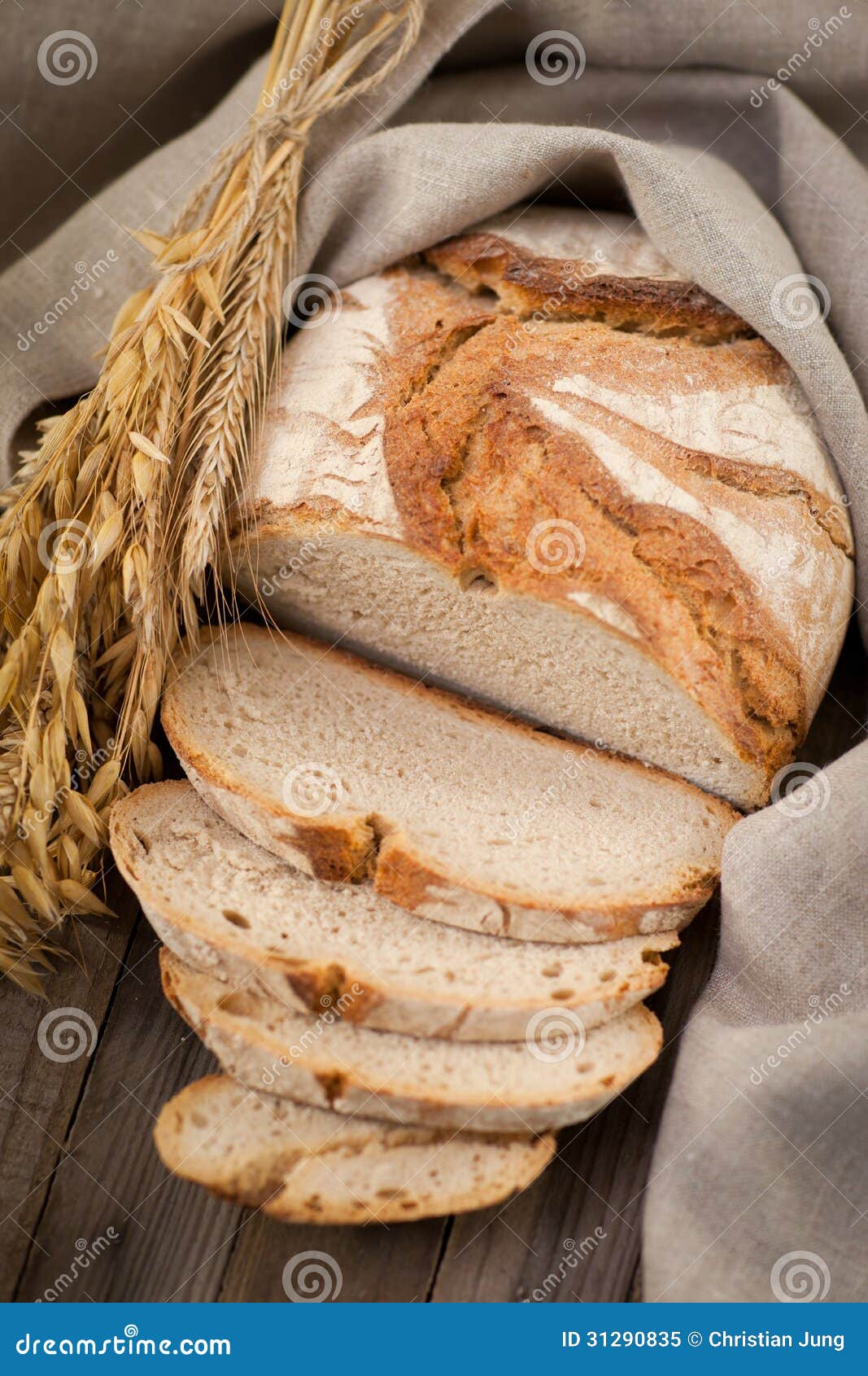 Vers brood stock afbeelding. Image of picknick, maaltijd - 31290835