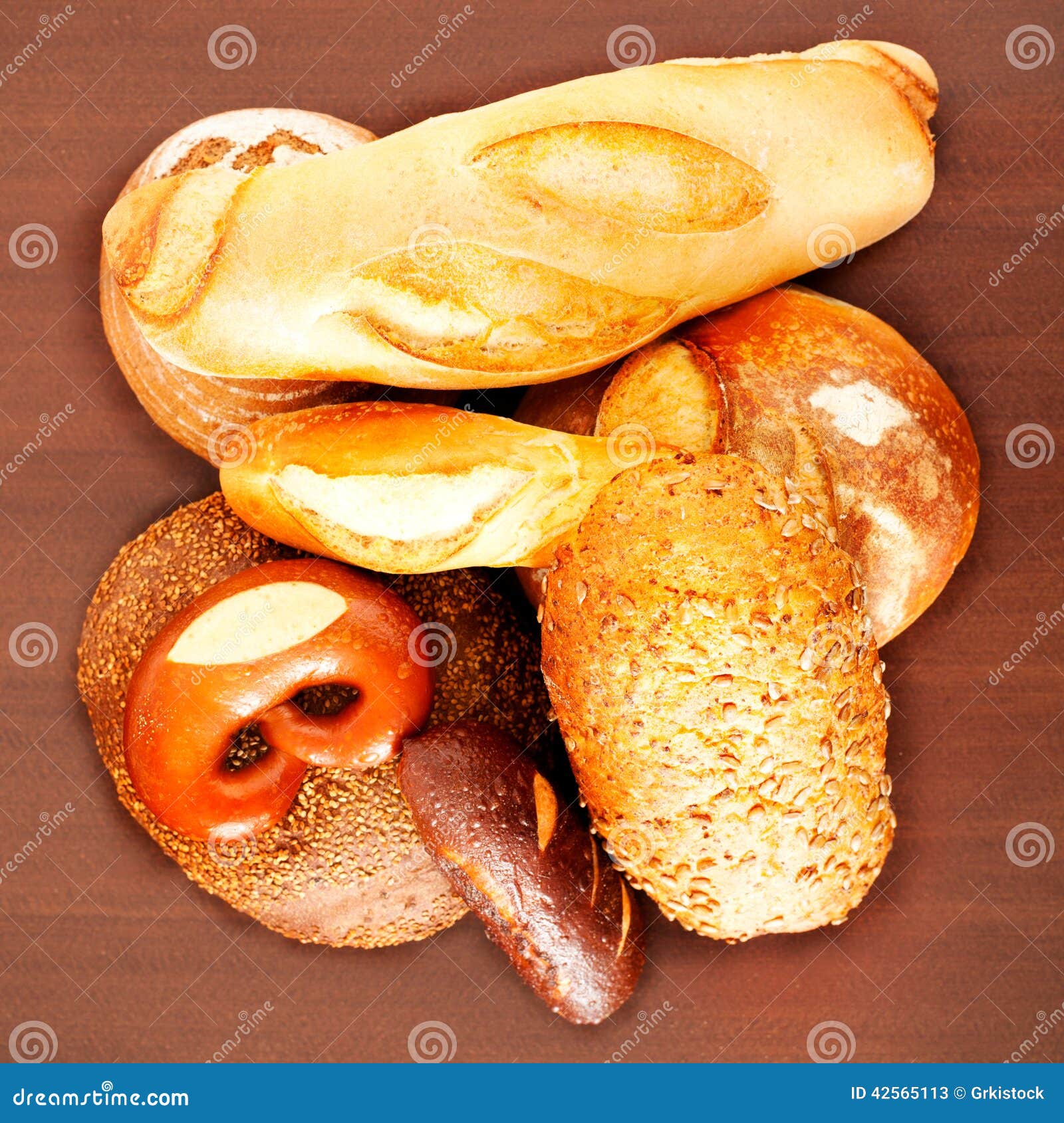 Vers Brood stock afbeelding. Image of broodje, gebakken - 42565113