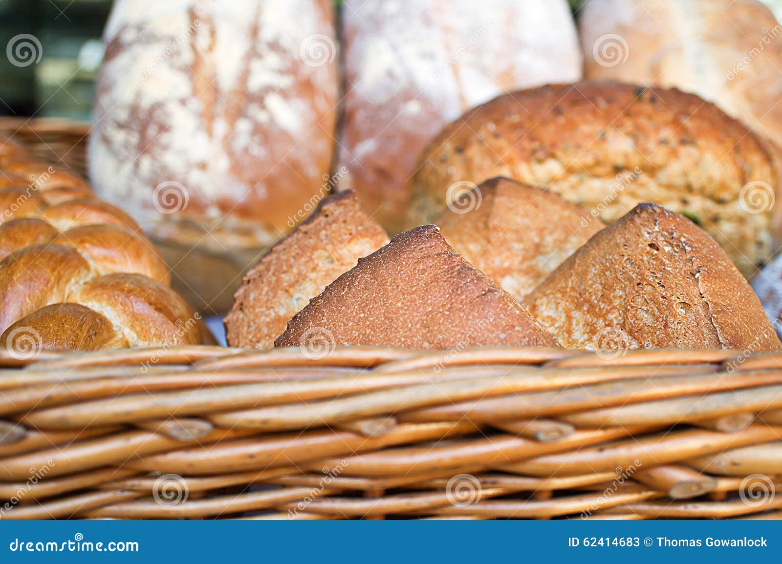 Vers Brood stock afbeelding. Image of rogge, bloem, organisch - 62414683