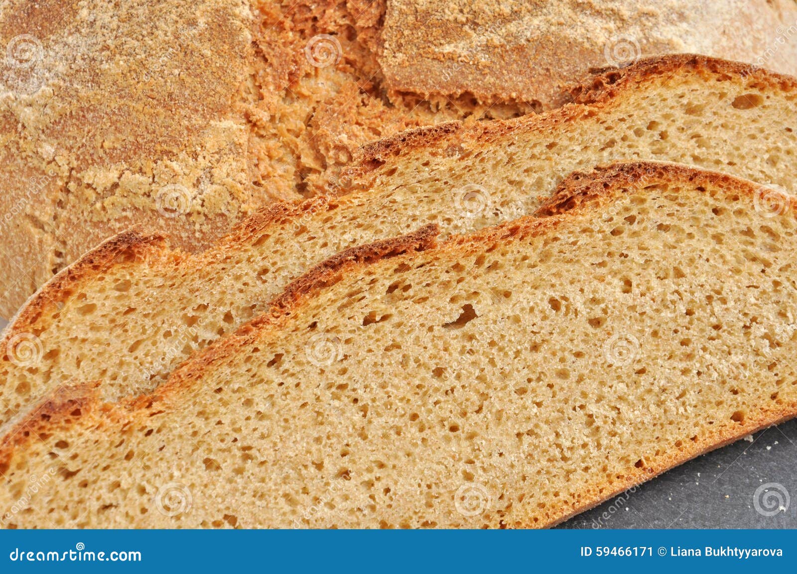 Vers rustiek brood stock afbeelding. Image of gekleurd - 59466171