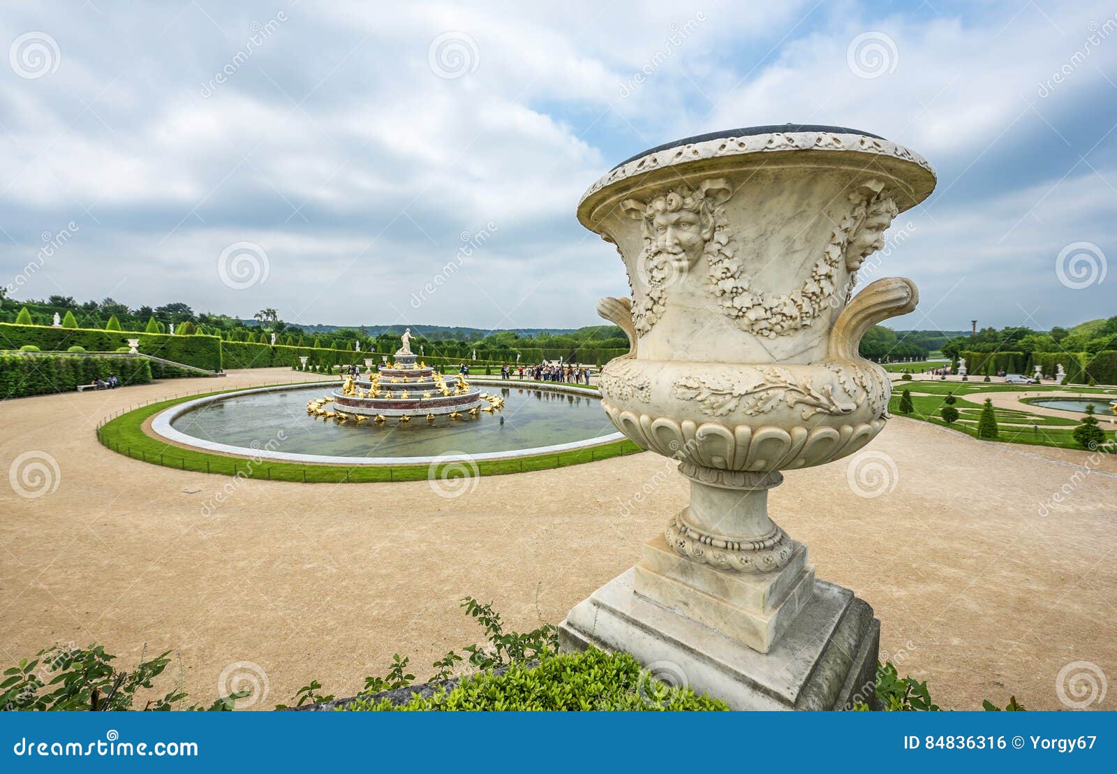 In Versailles park editorial photo. Image of design, park - 84836316