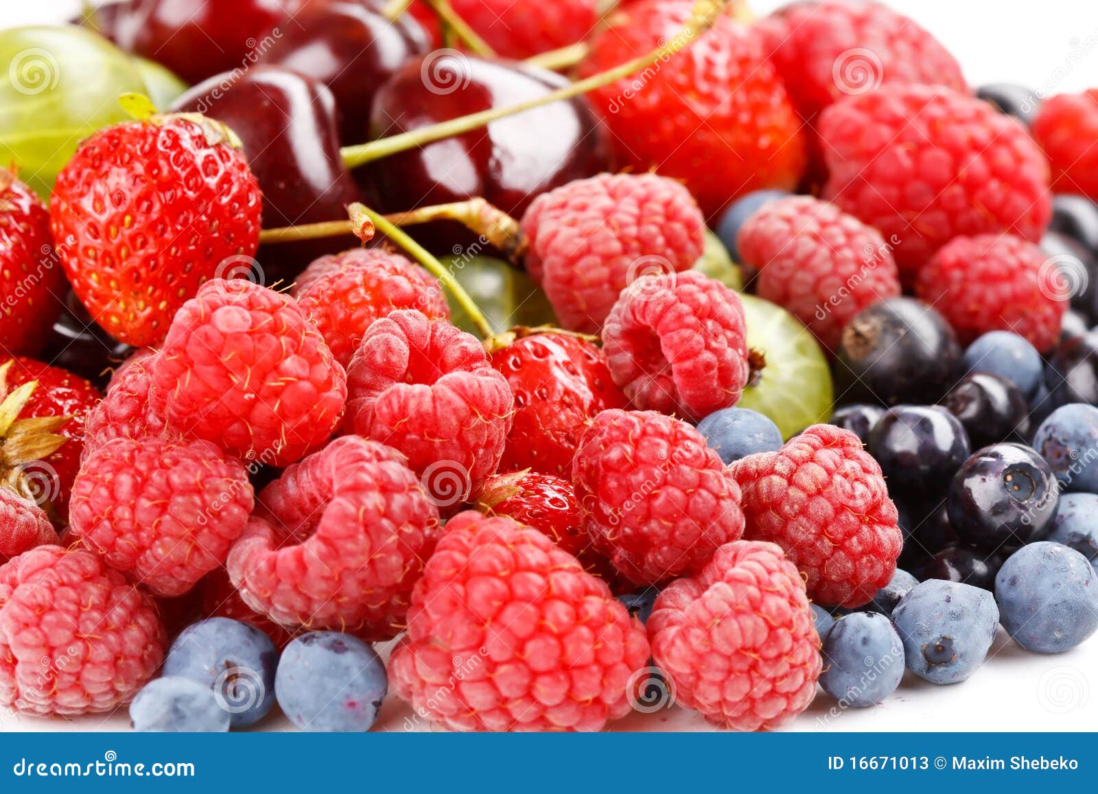 Verschiedene Arten Der Beeren Stockbild - Bild von erdbeere ...