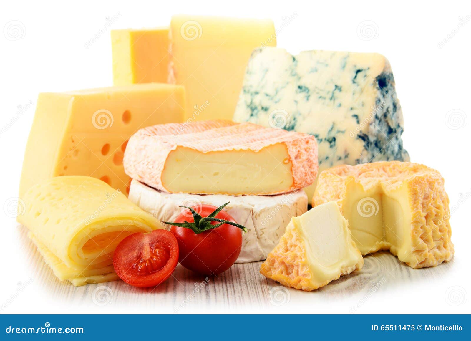 Verschillende Soorten Kaas Op Witte Achtergrond Stock Afbeelding ...