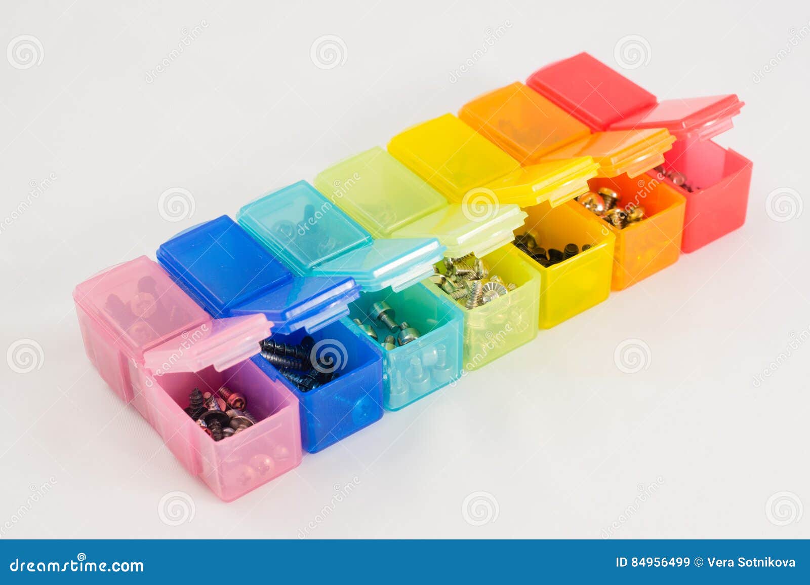 Verschillende Types Van Schroeven in Kleine Gekleurde Plastic ...