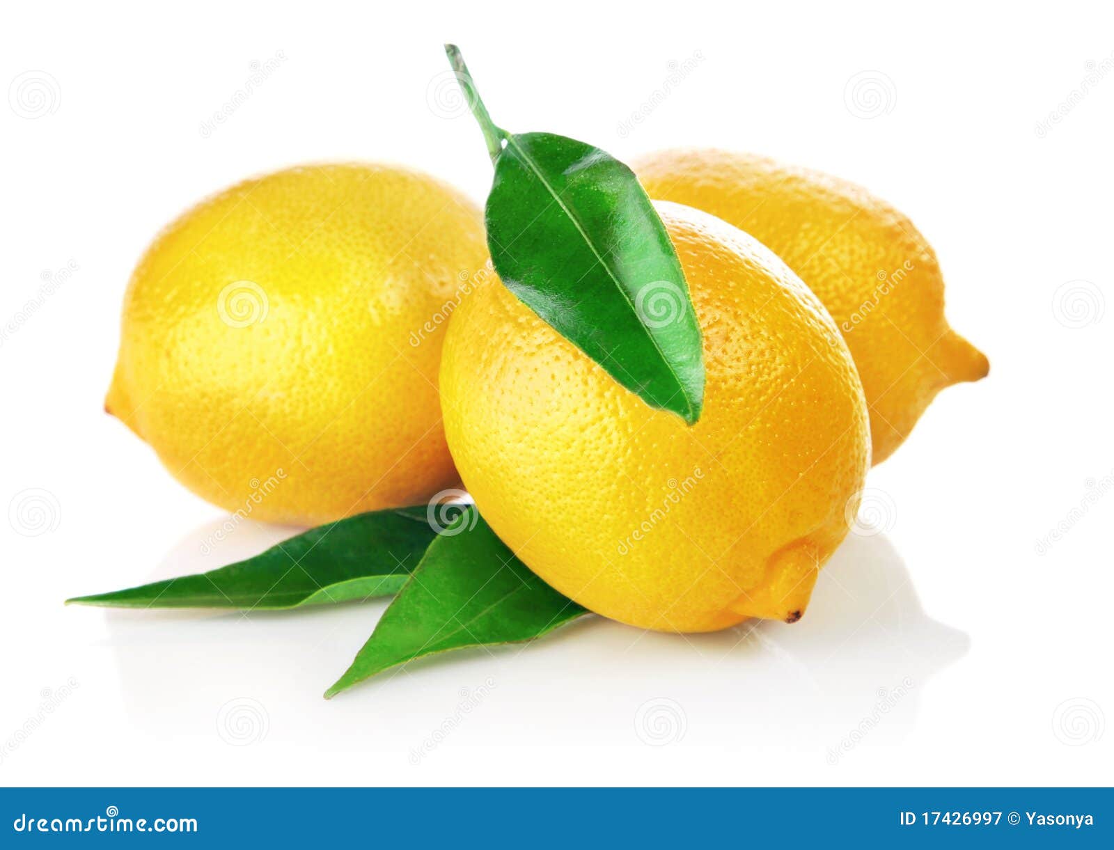 Verse Citroenen Met Groene Bladeren Stock Afbeelding - Image of vrucht ...