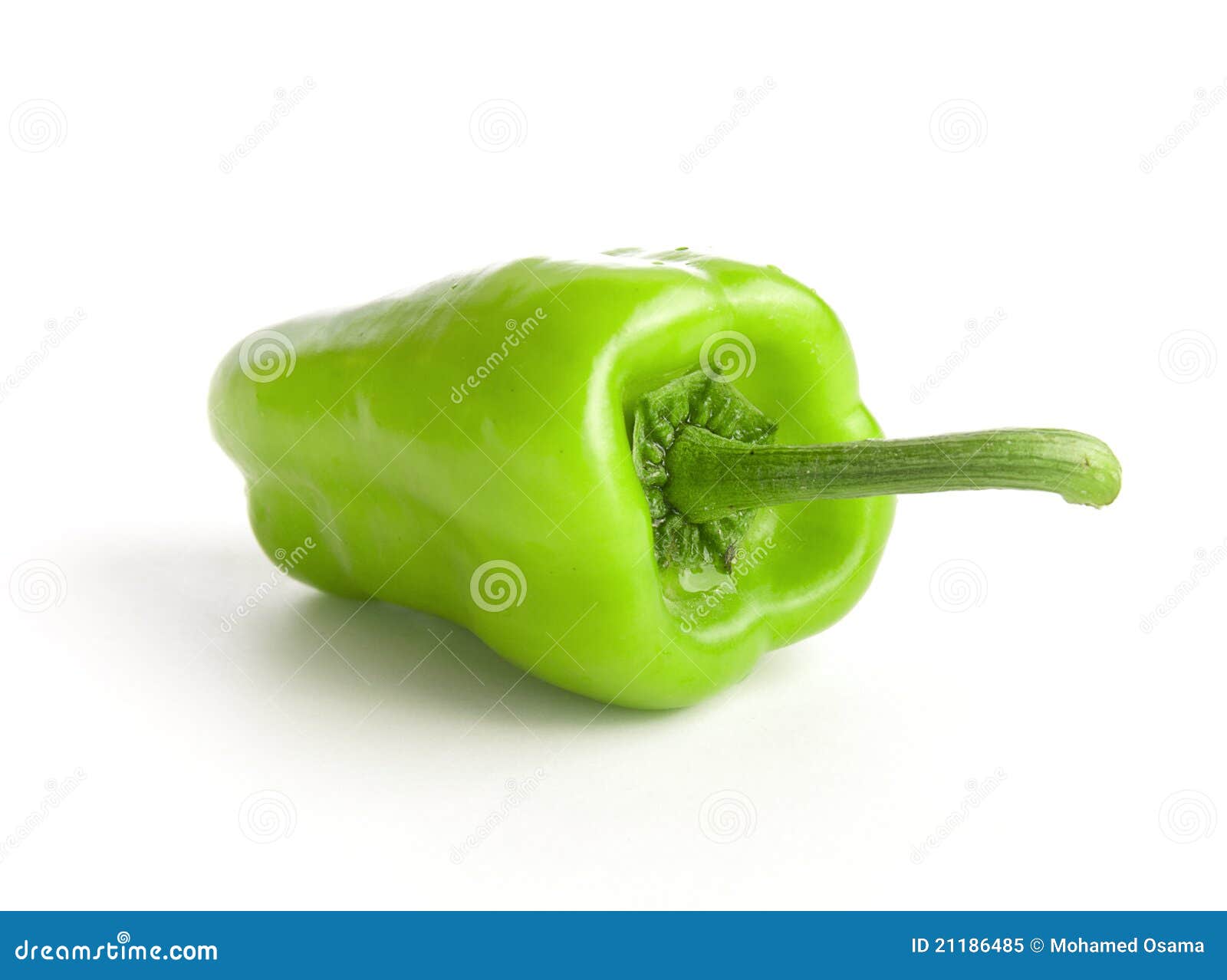 Verse Groene paprika stock afbeelding. Image of achtergrond - 21186485
