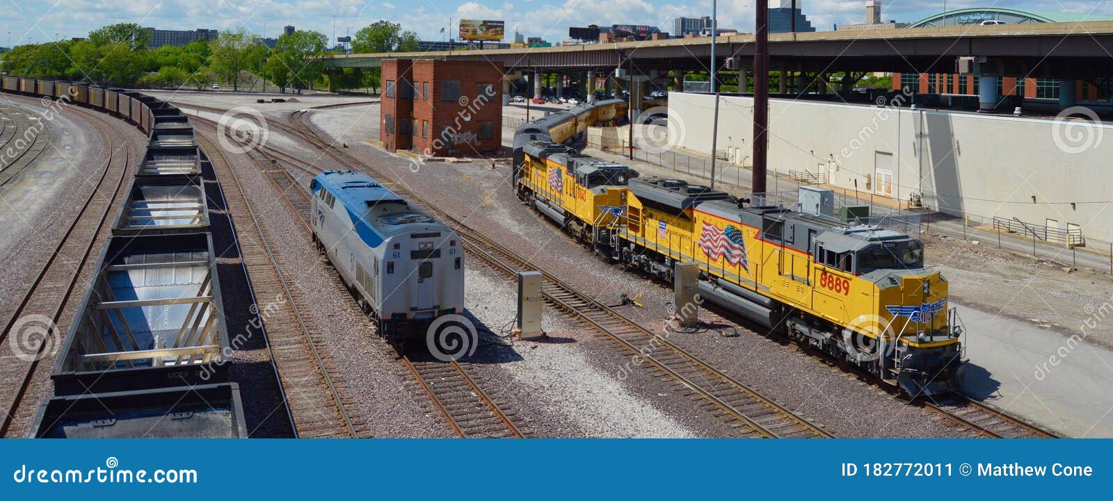 Trains Parked in Downtown St. Louis Editorial Photo - Image of pacific ...