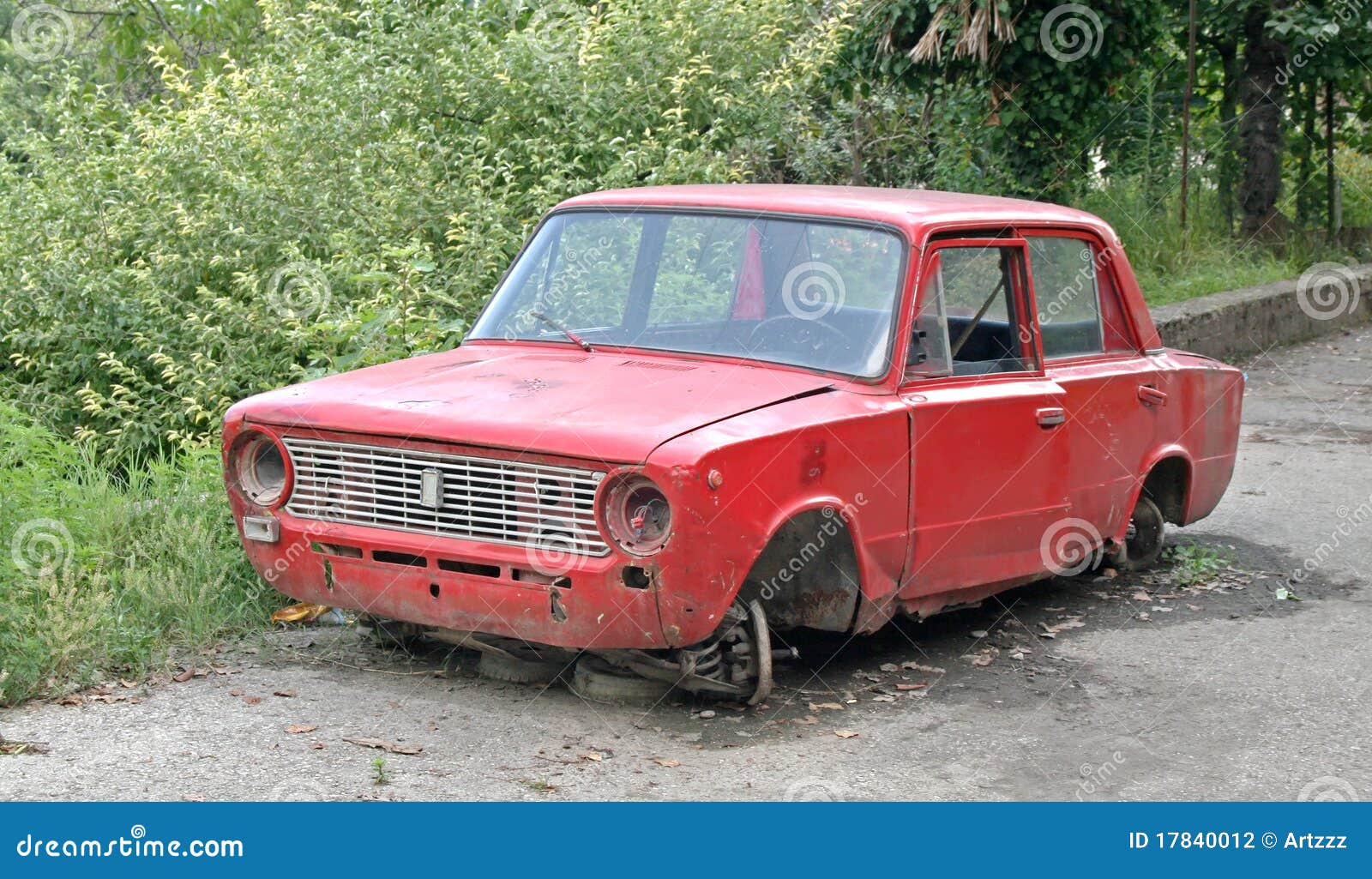 Versleten auto stock foto. Image of zeldzaamheid, niemand - 17840012