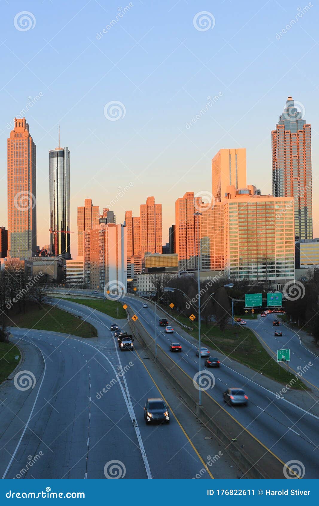 Vertical of Atlanta, Georgia Skyline at Twilight Stock Image - Image of ...
