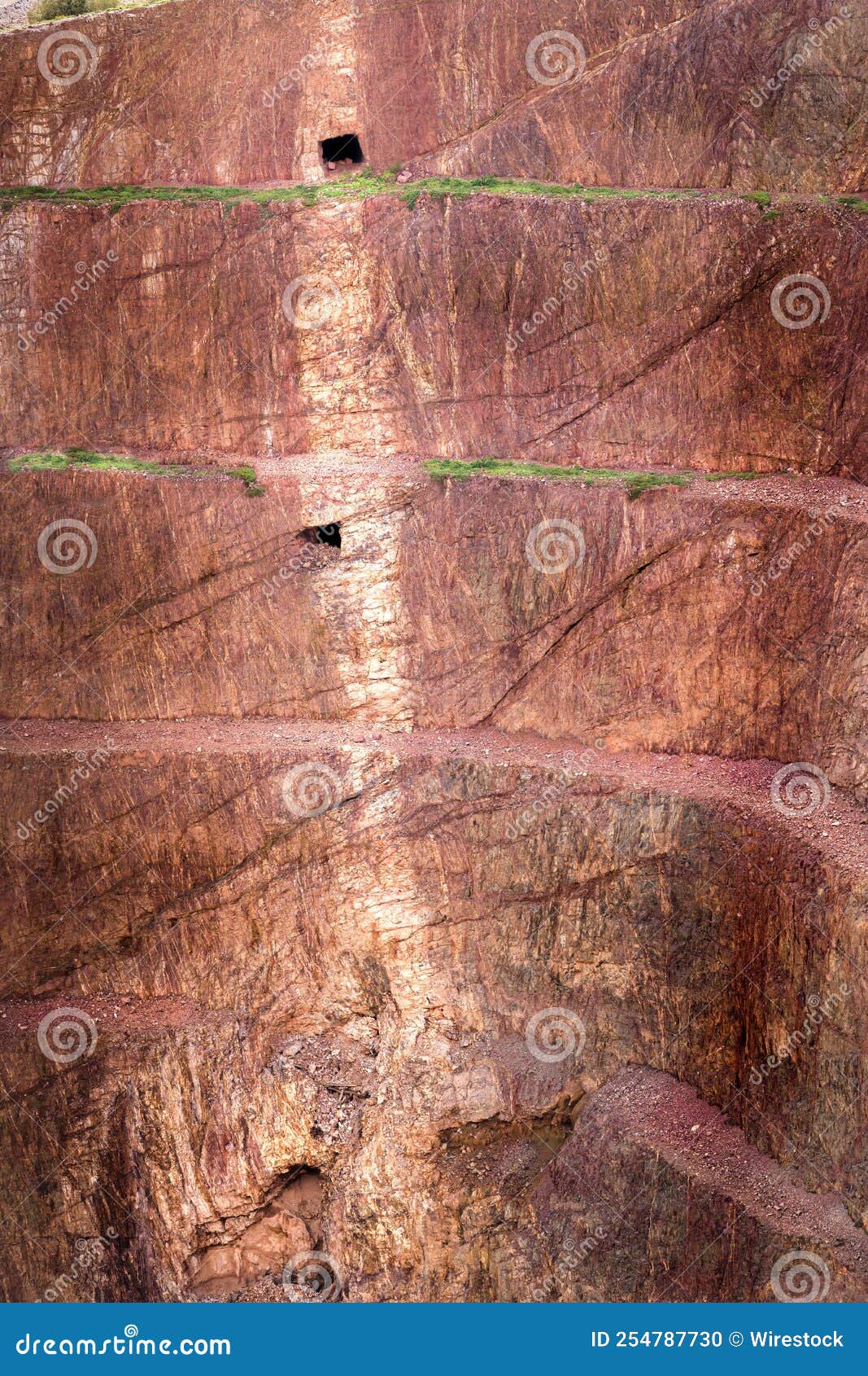 Vertical Closeup of Layers on a Rock in a Mine Stock Photo - Image of ...