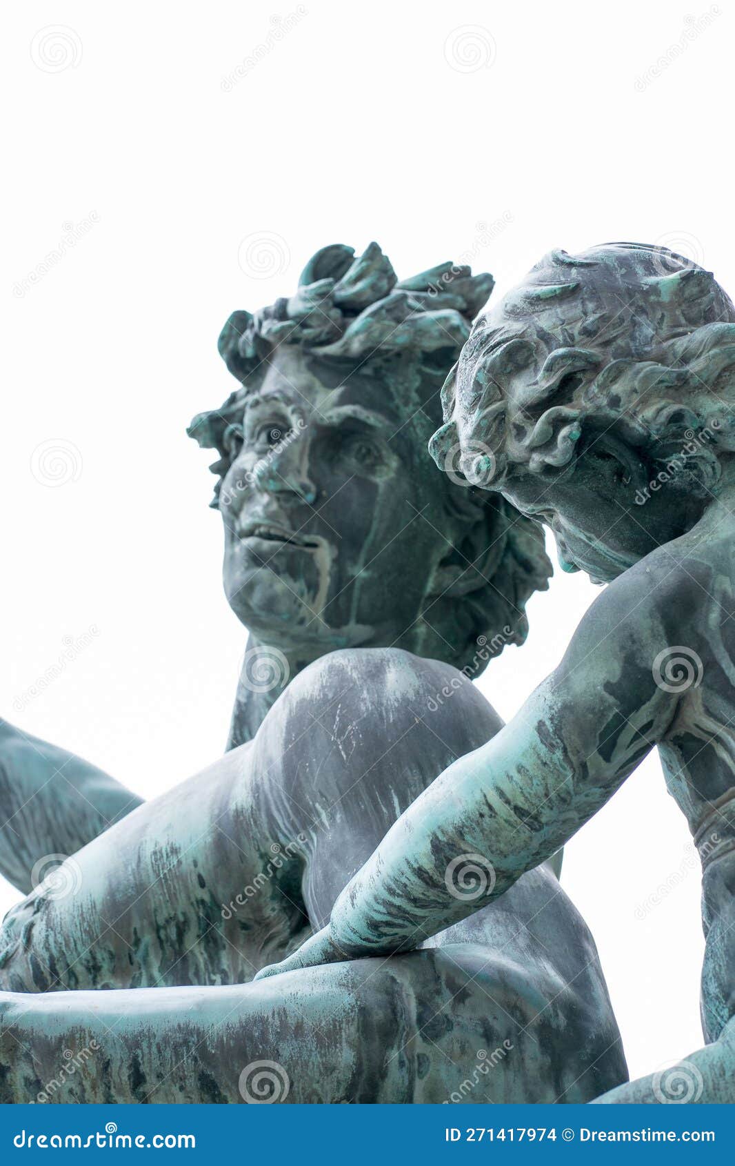 Vertical Closeup Shot of a Bronze Statue of Two Figures Embracing ...