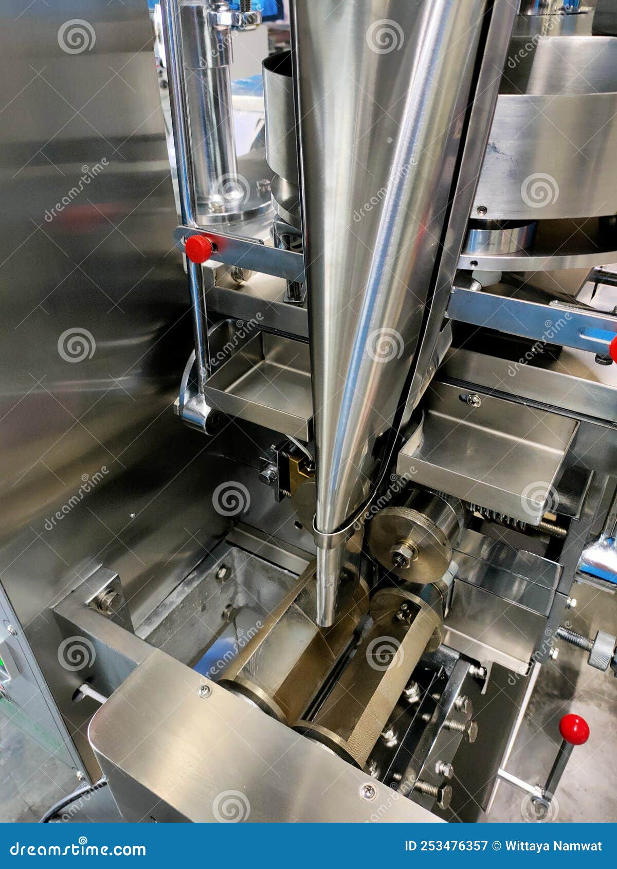 The Vertical Form Fill Seal Machine Is A Type Of Fully Automatic ...