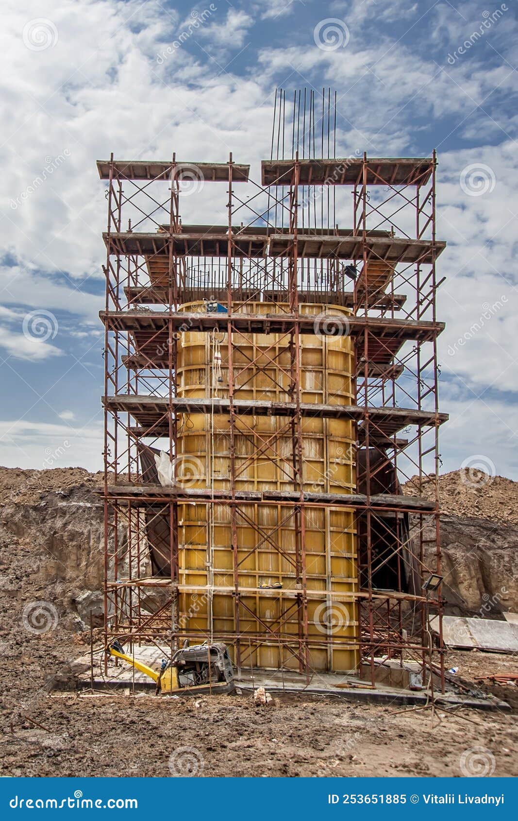 Vertical Formwork Boards at Bridge Stock Image - Image of clamp ...