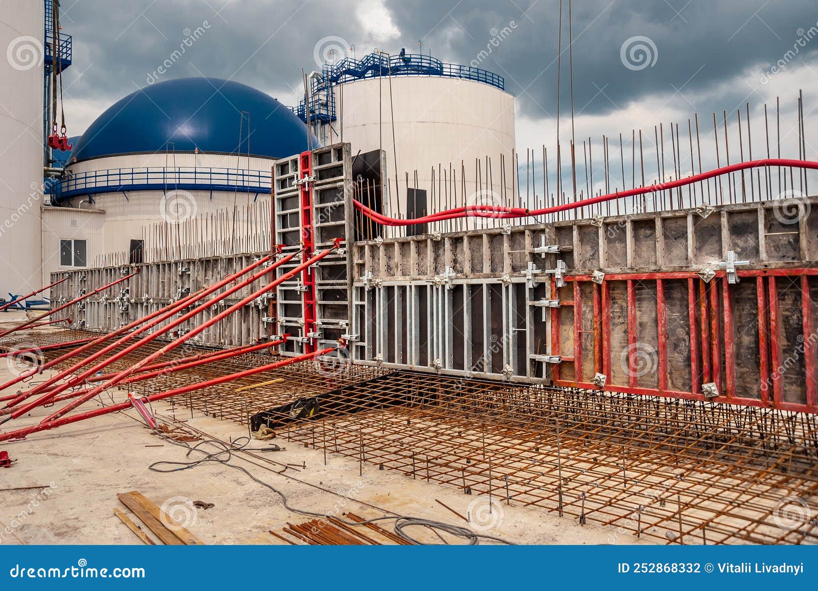 Vertical Formwork in Industrial Stock Photo - Image of built, industry ...