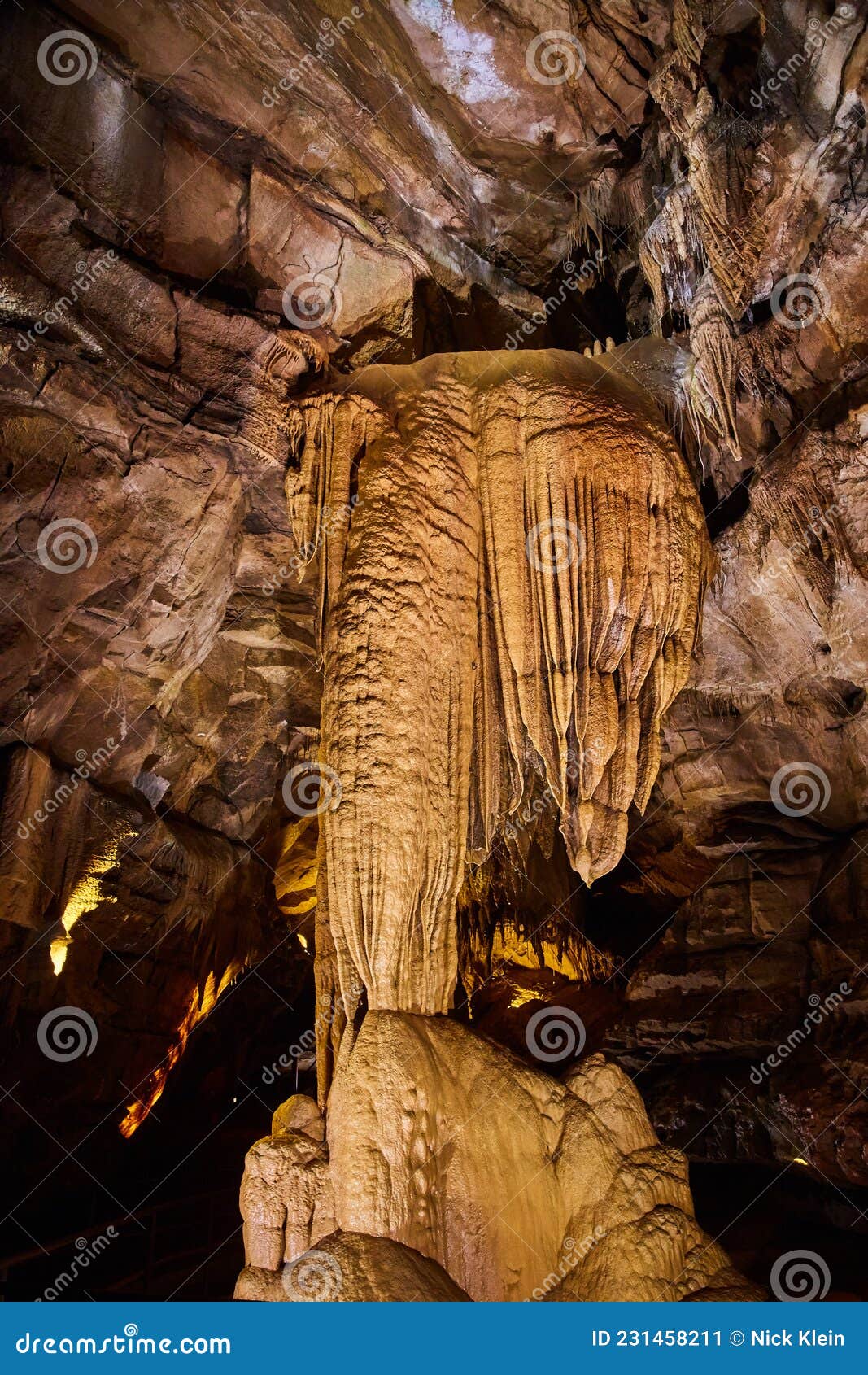 Vertical Gigantic Rock Formation in Cave Stalactites Stock Image ...
