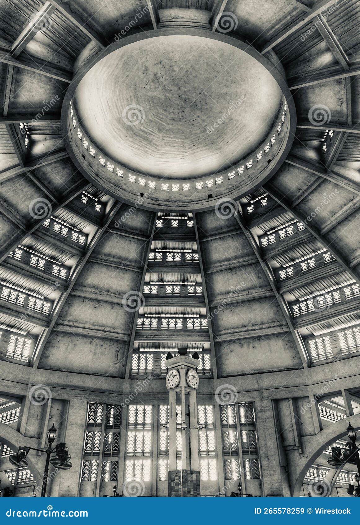 Vertical Grayscale of the Interior of a Building with Circular Ceiling ...