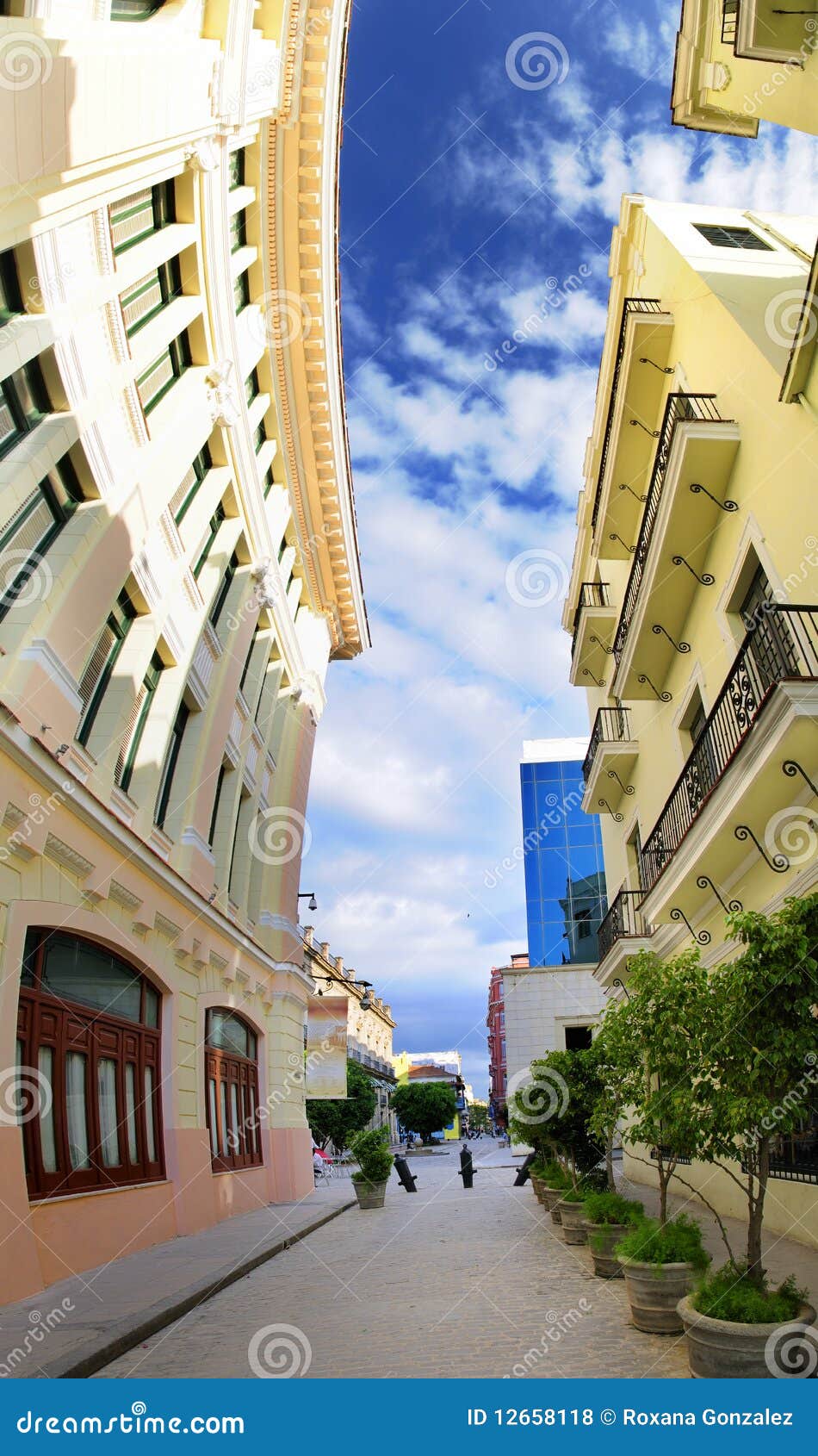Vertical Panorama of Havana Street, Cuba Stock Photo - Image of ...