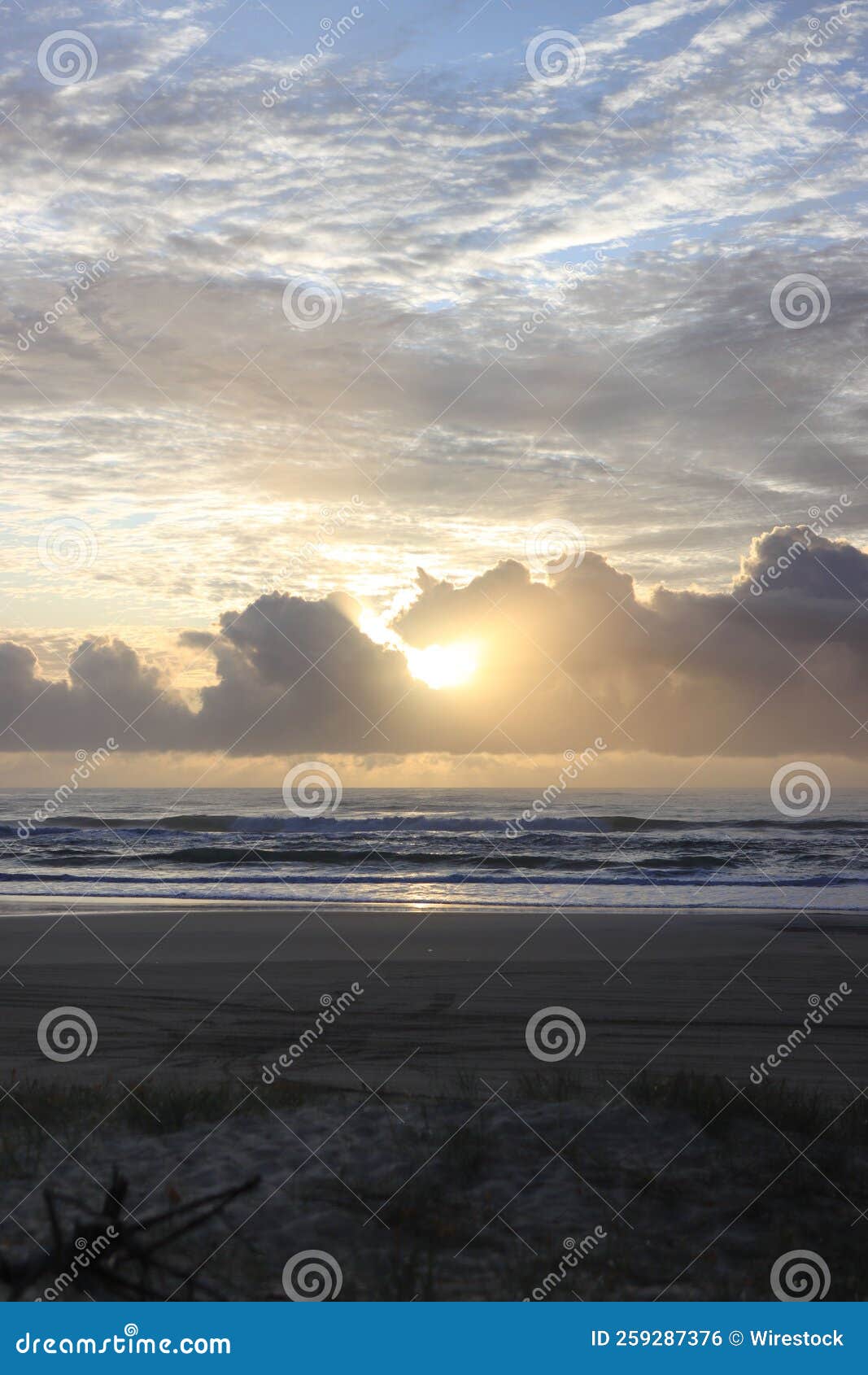 Vertical Shot of the Beautiful Sea on a Sunny Day Stock Photo - Image ...