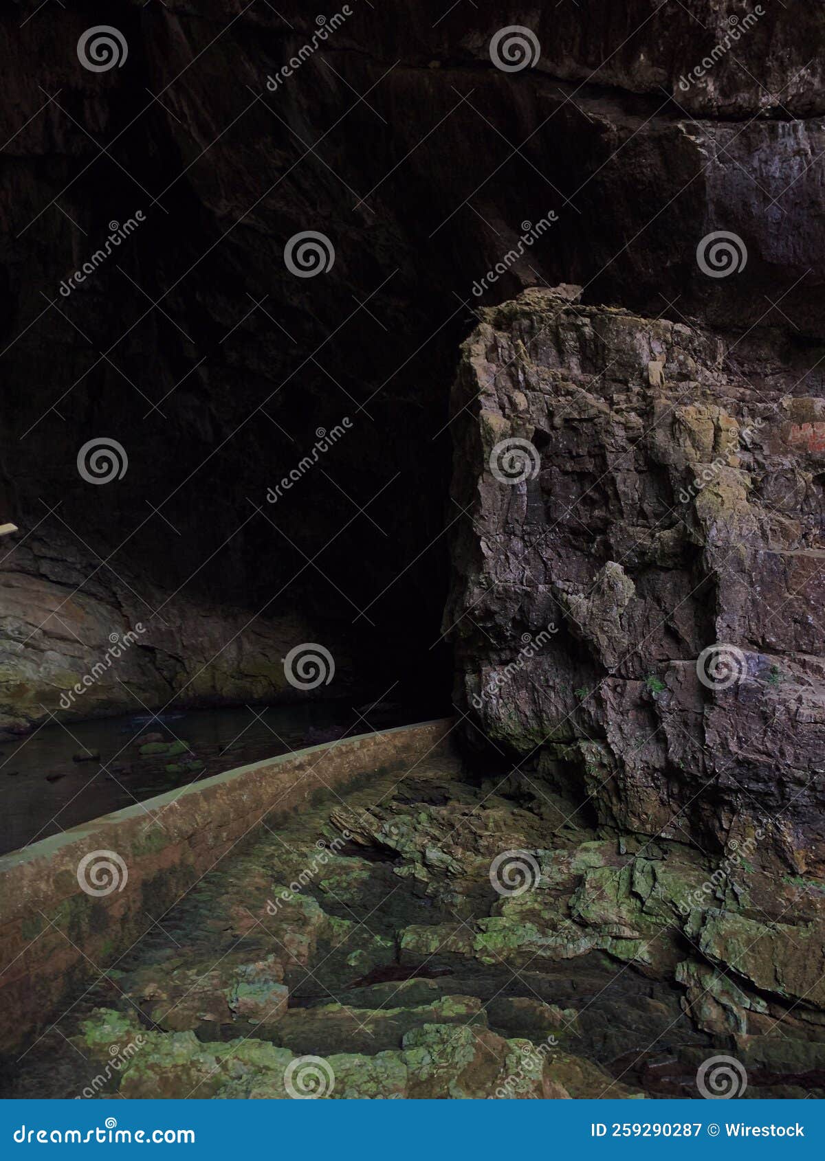 Vertical Shot of a Dark Cave Stock Image - Image of tourism, night ...