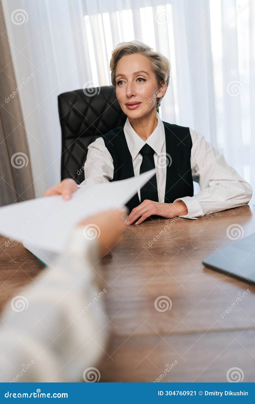 Vertical Shot of Middle-aged Businesswoman Finds Error Mistake in ... Vertical Shot of Middle-aged Businesswoman Finds Error Mistake in ...