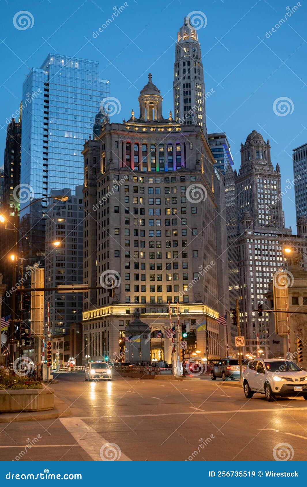 Vertical Shot of Skyscrapers in Downtown Chicago at Sunset Editorial ...