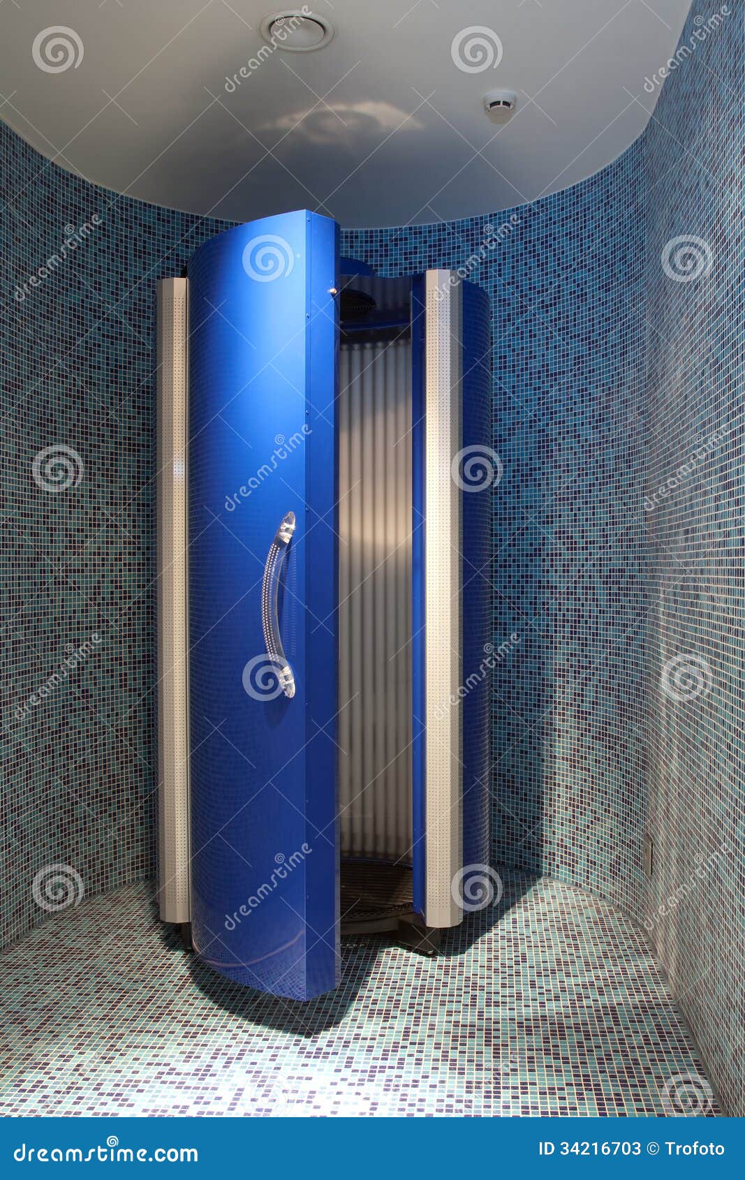 Vertical solarium stock image. Image of healthy, sunbathing - 34216703