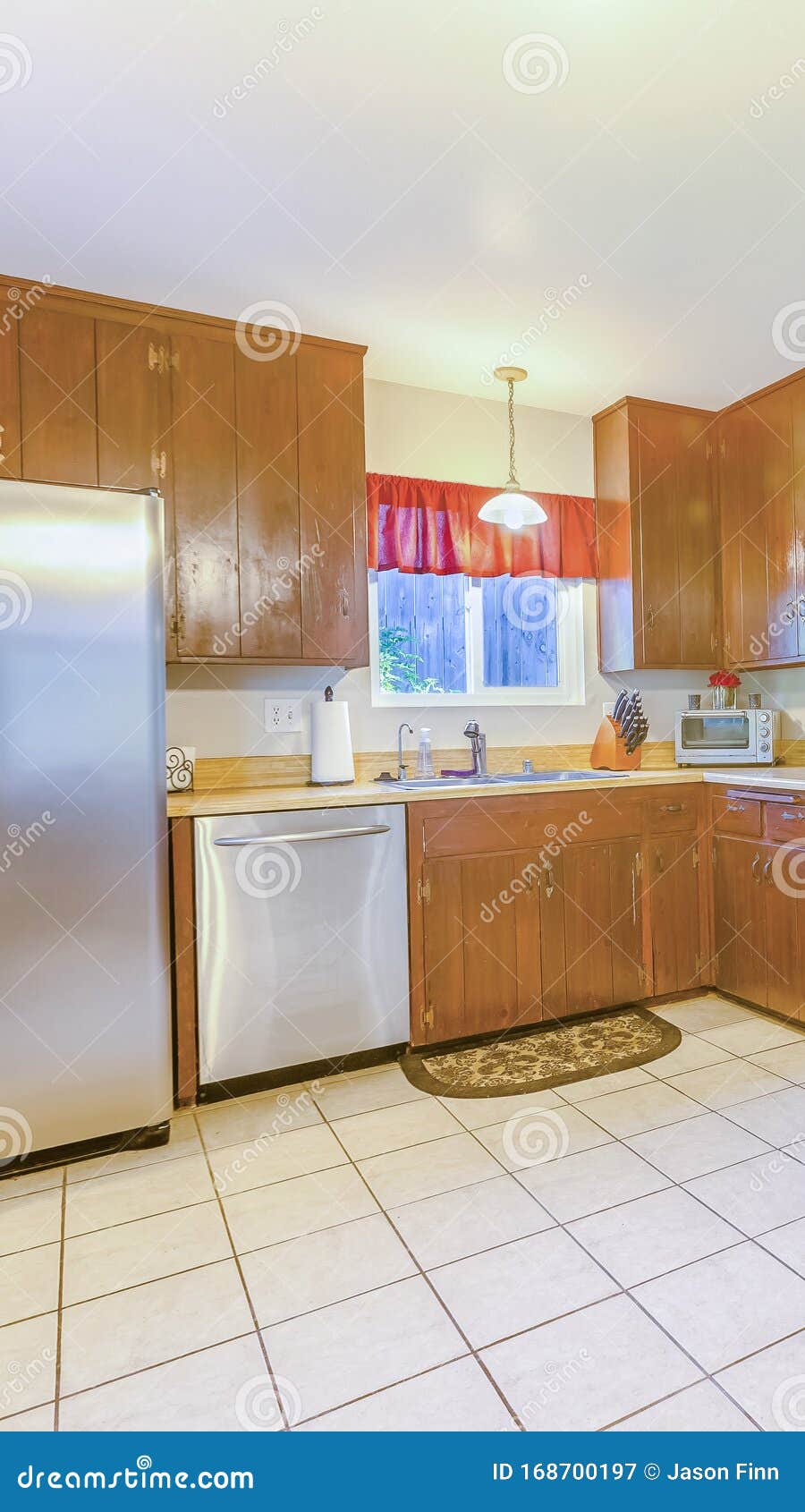 Vertical Spacious Kitchen with Plenty of Amenities, Square Tile Floor ...