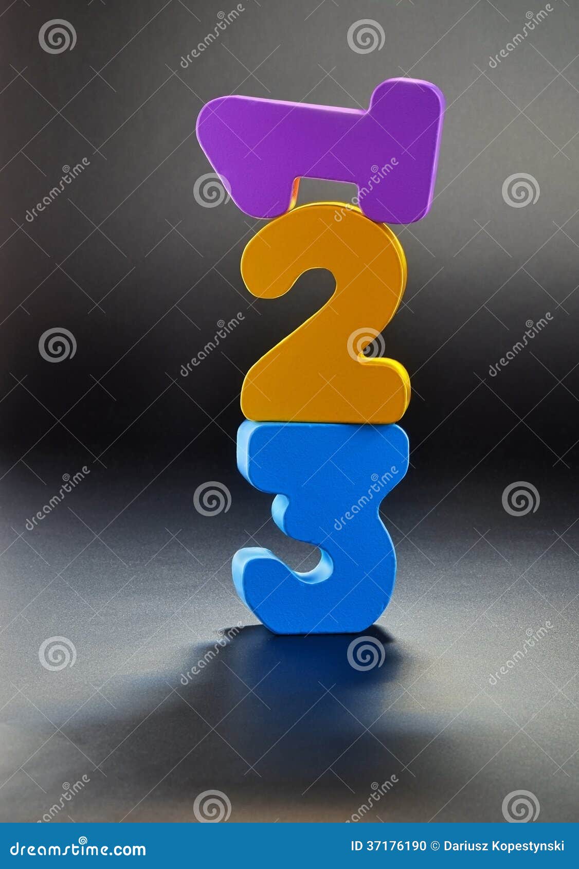 123 Vertical stock photo. Image of sequence, shadow, three - 37176190