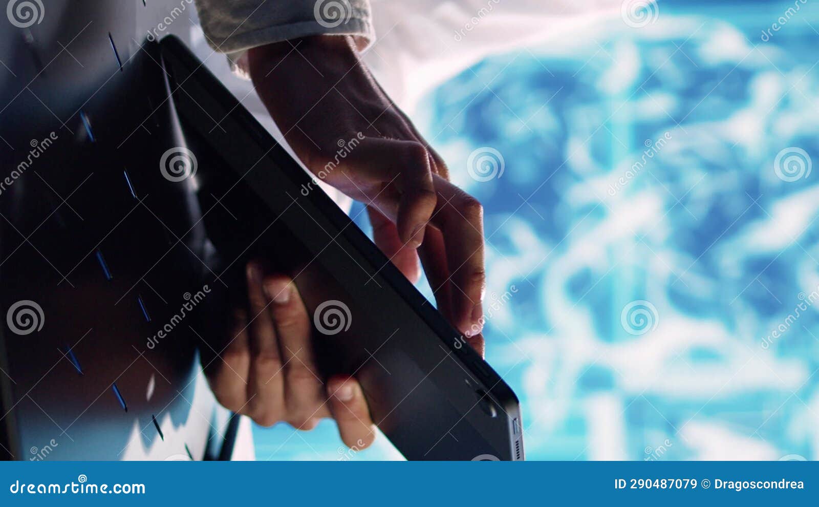 Vertical Video AI Programmer Runs Code in Data Center Stock Video - Video of connectivity ...