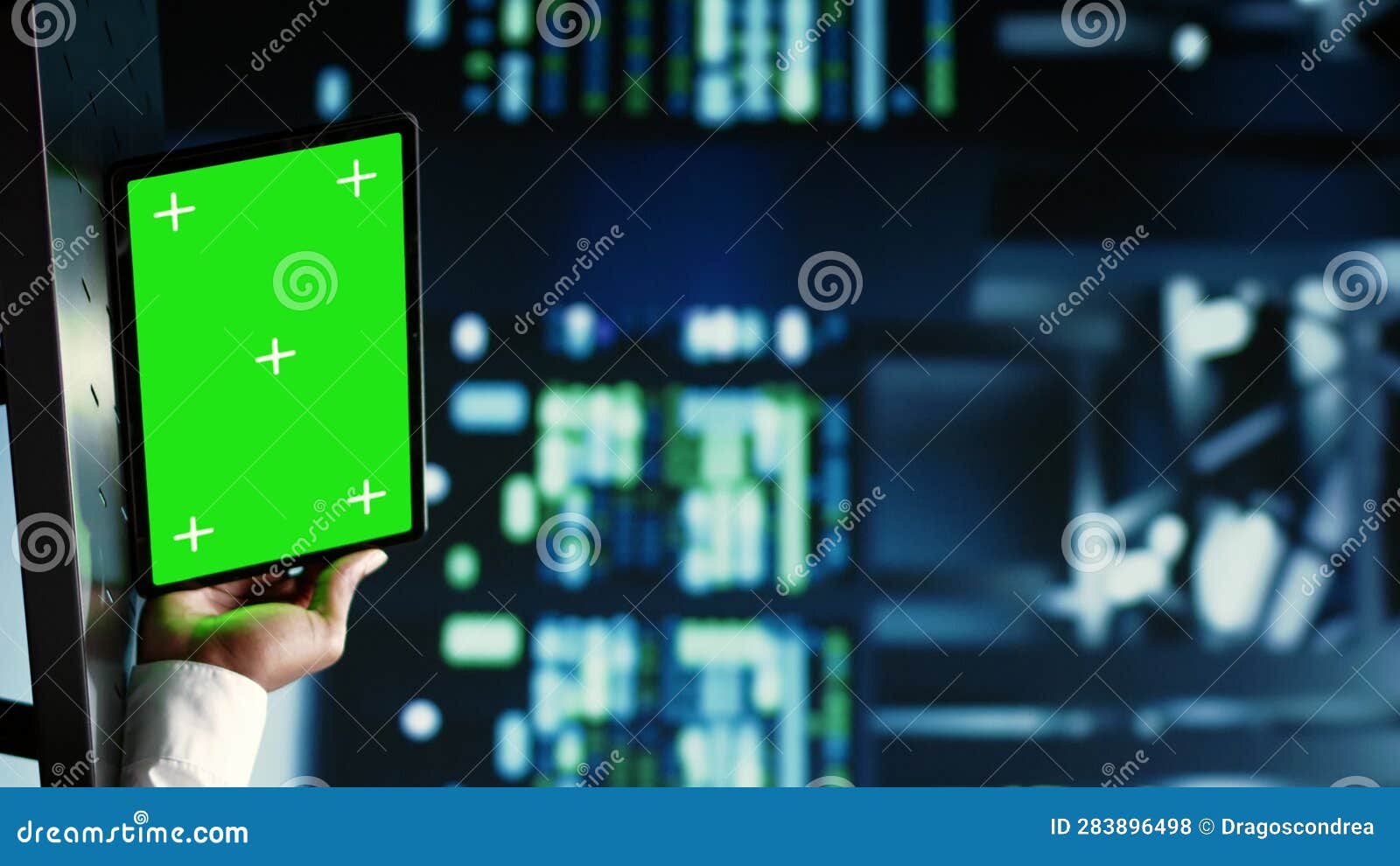 Vertical Video Green Screen Tablet Server Scan Stock Footage - Video of ...