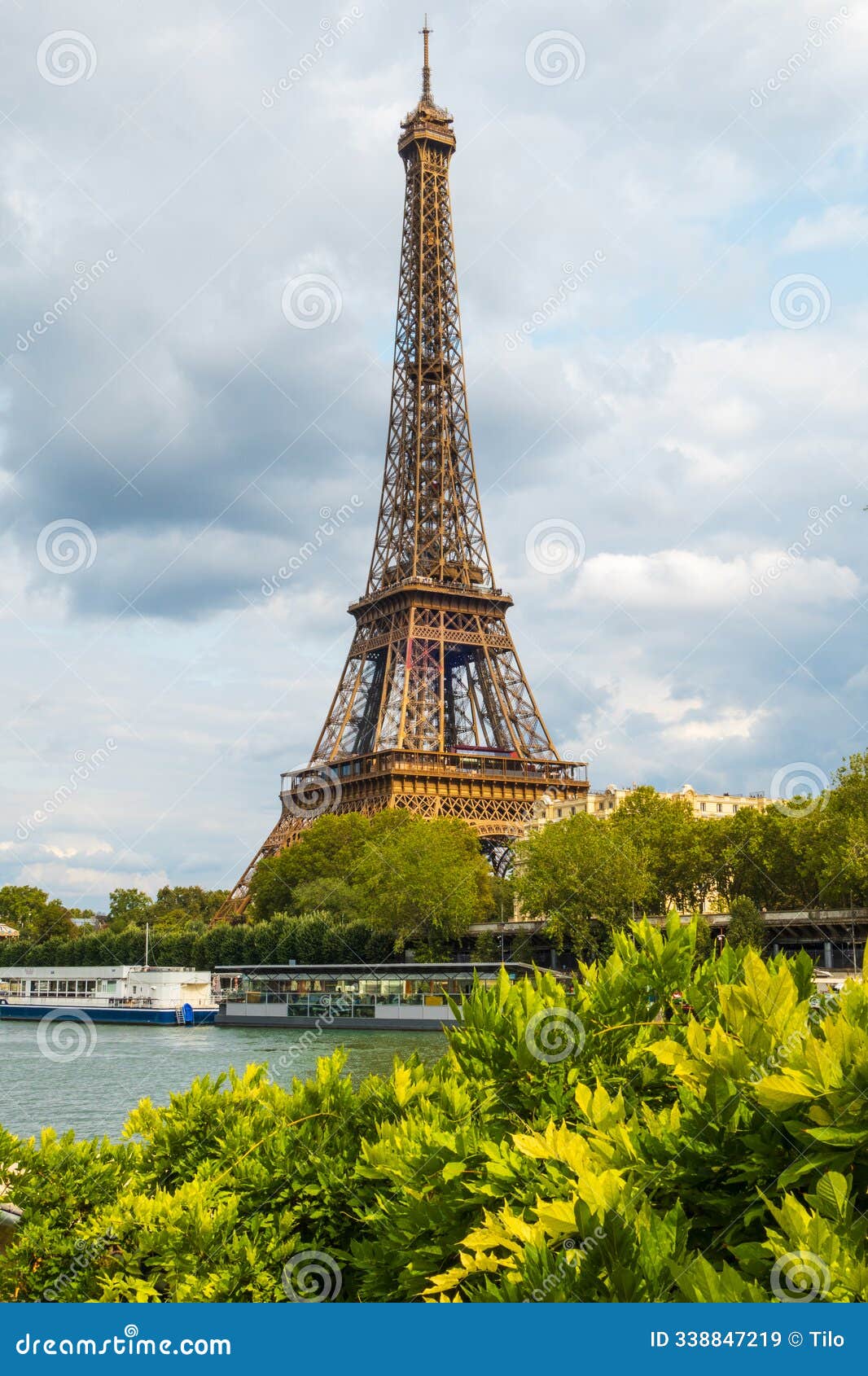 Vertical View Of Colonial Stucco Wall In Asia With Deep Fissures Stock ...