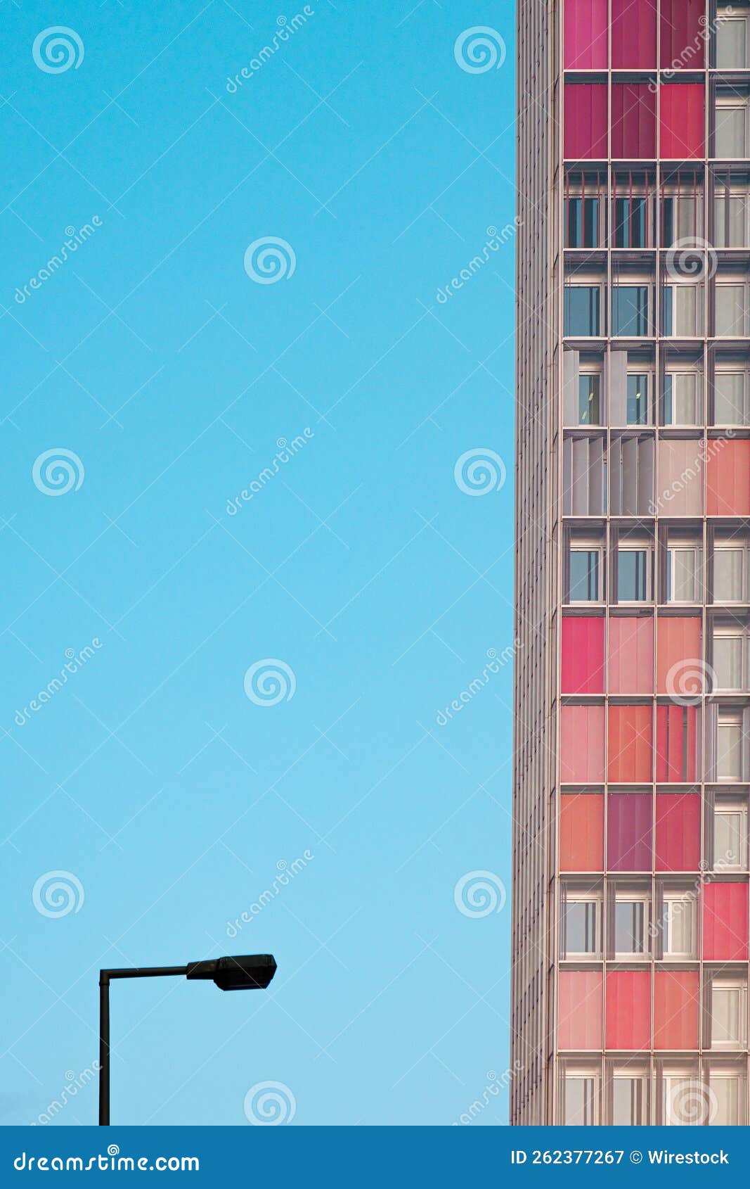 Vertical View Of The GSW Headquarters, An Emblematic Example Of ...