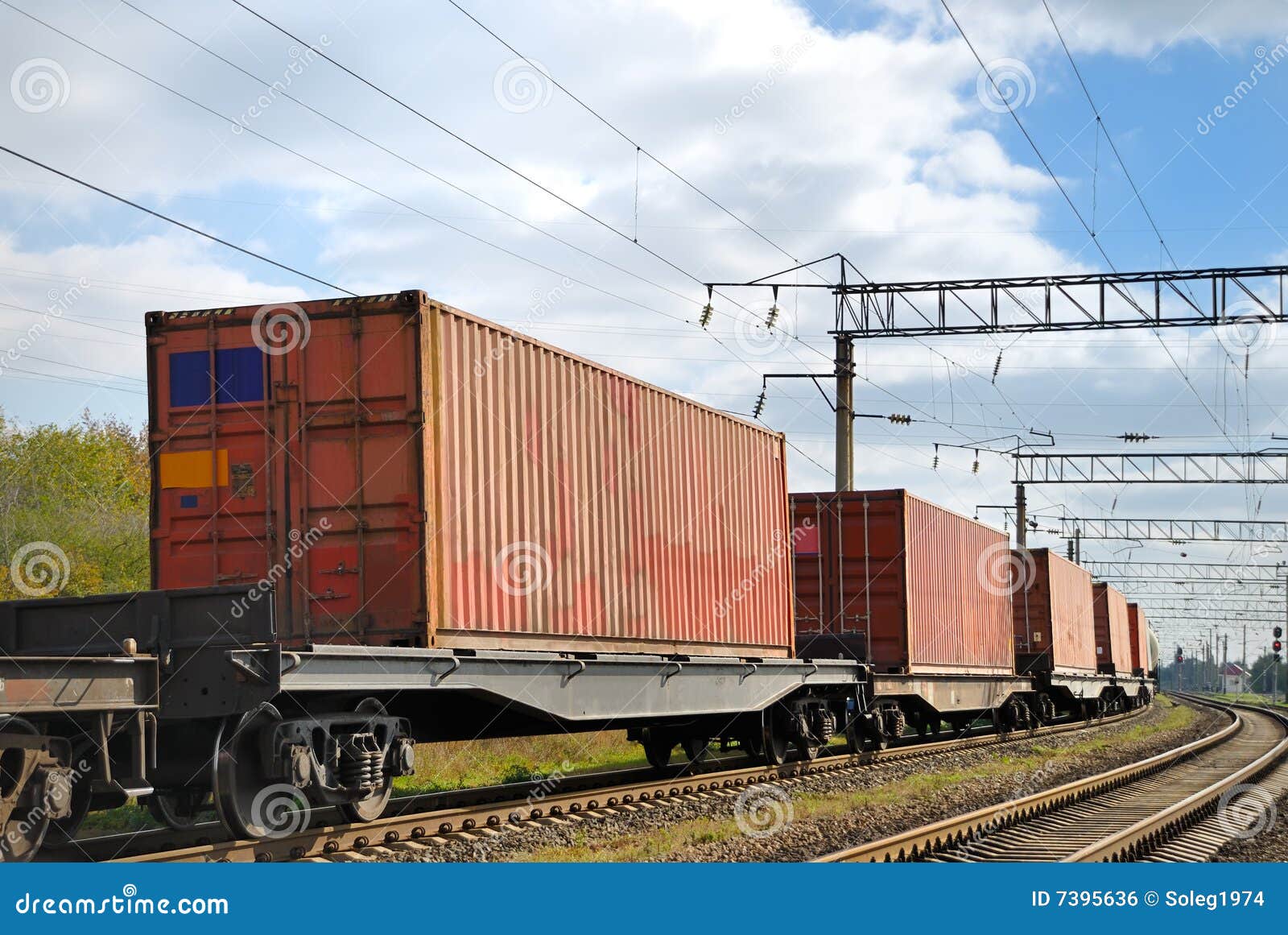 Vervoer Van Ladingen Per Spoor in Containers Stock Foto - Image of ...