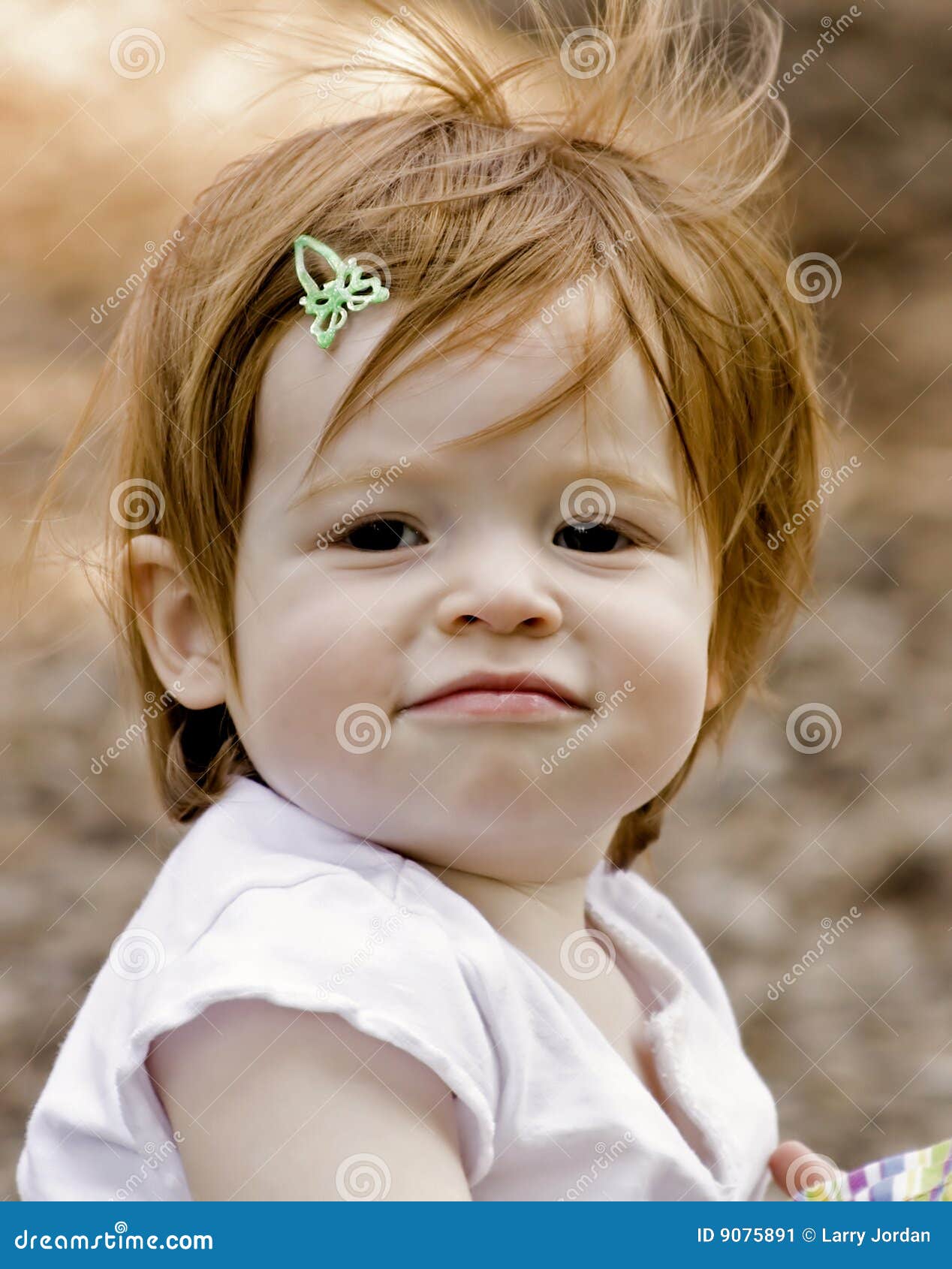 Verwaand Meisje stock afbeelding. Image of glimlach, haar - 9075891