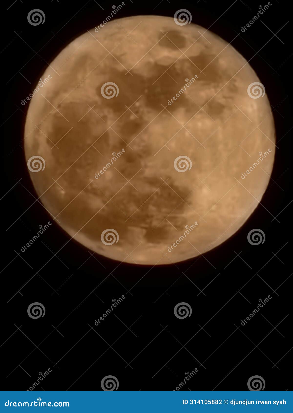 A Very Beautiful Appearance of a Full Lunar Eclipse Stock Photo - Image ...