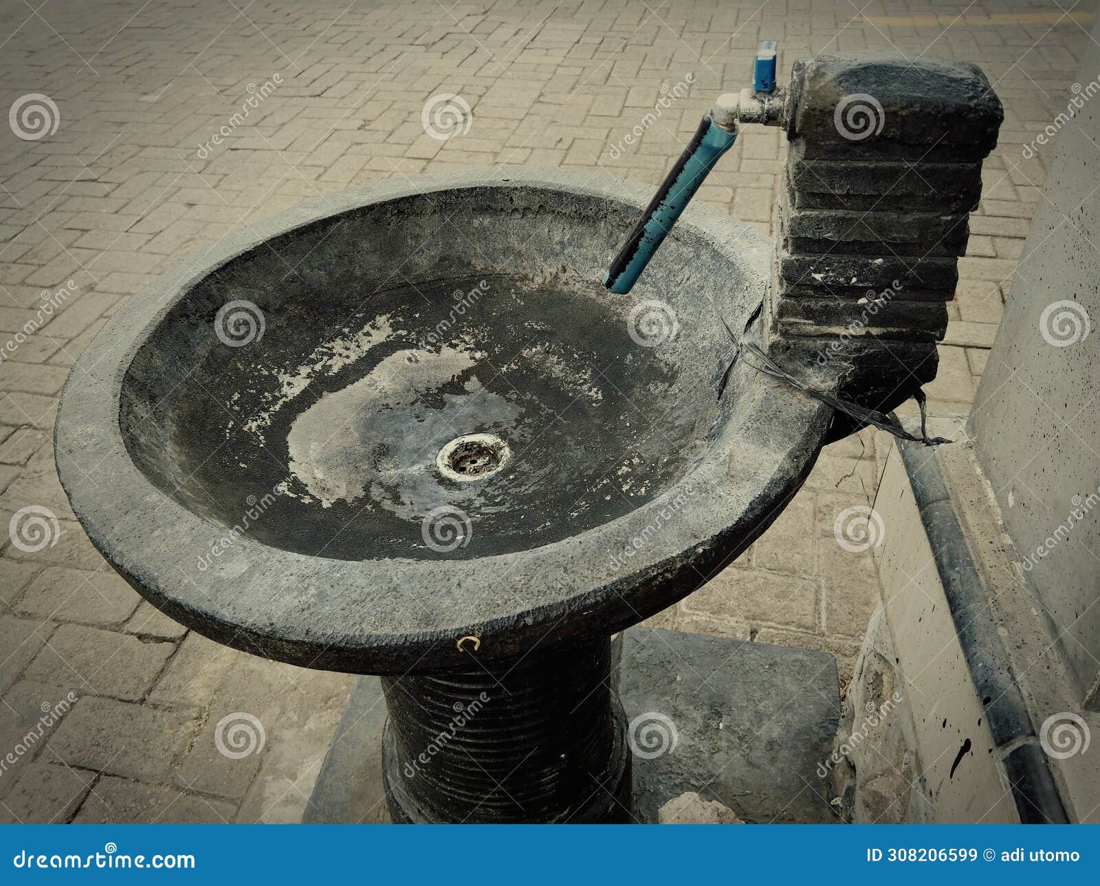 A Very Beautiful, Attractive, Elegant and Modern Hand Washing Place ...